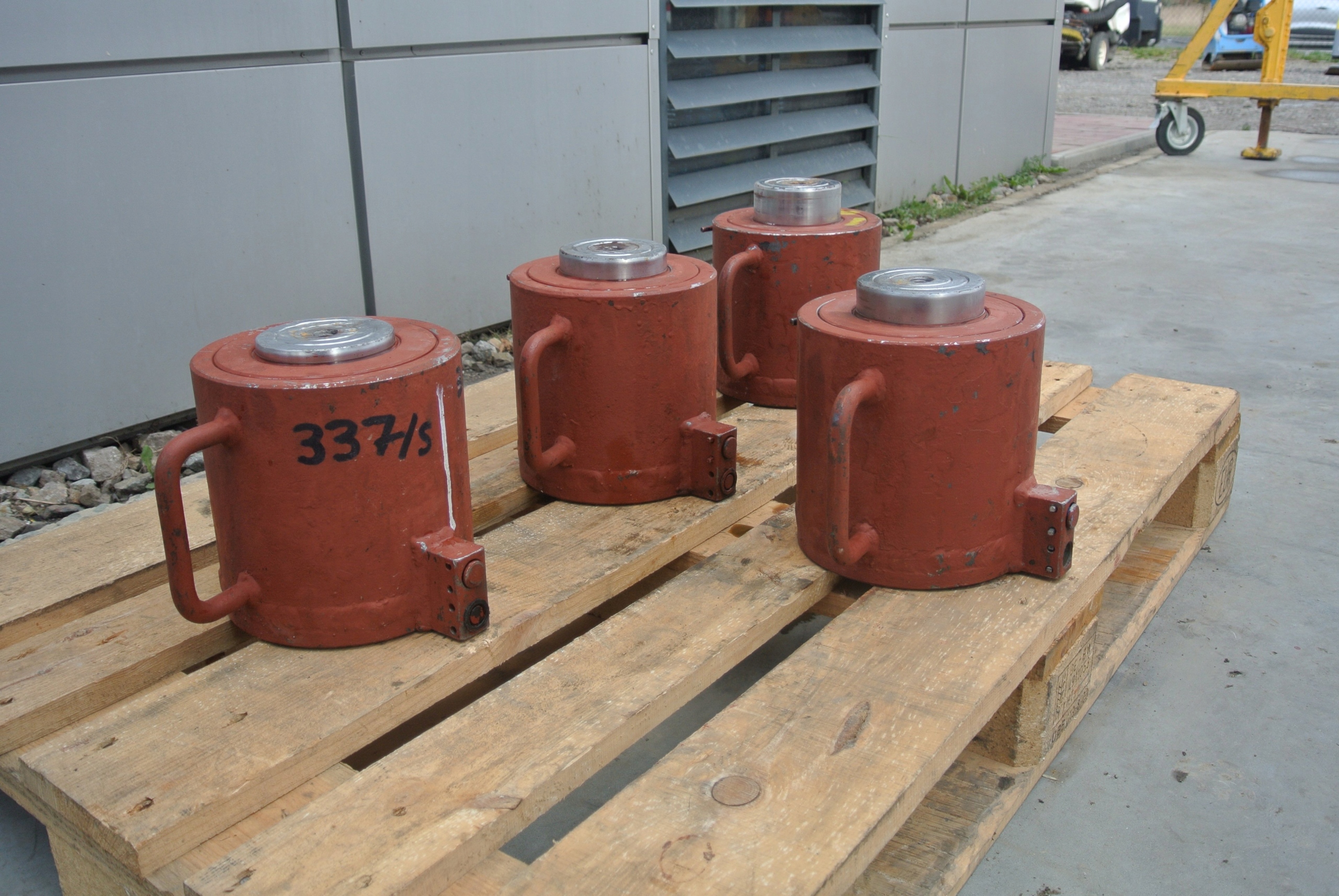 CYLINDER HYDRAULICZNY SIŁOWNIK 100T PODNOŚNIK FW23 (NIEM) • Cena ...