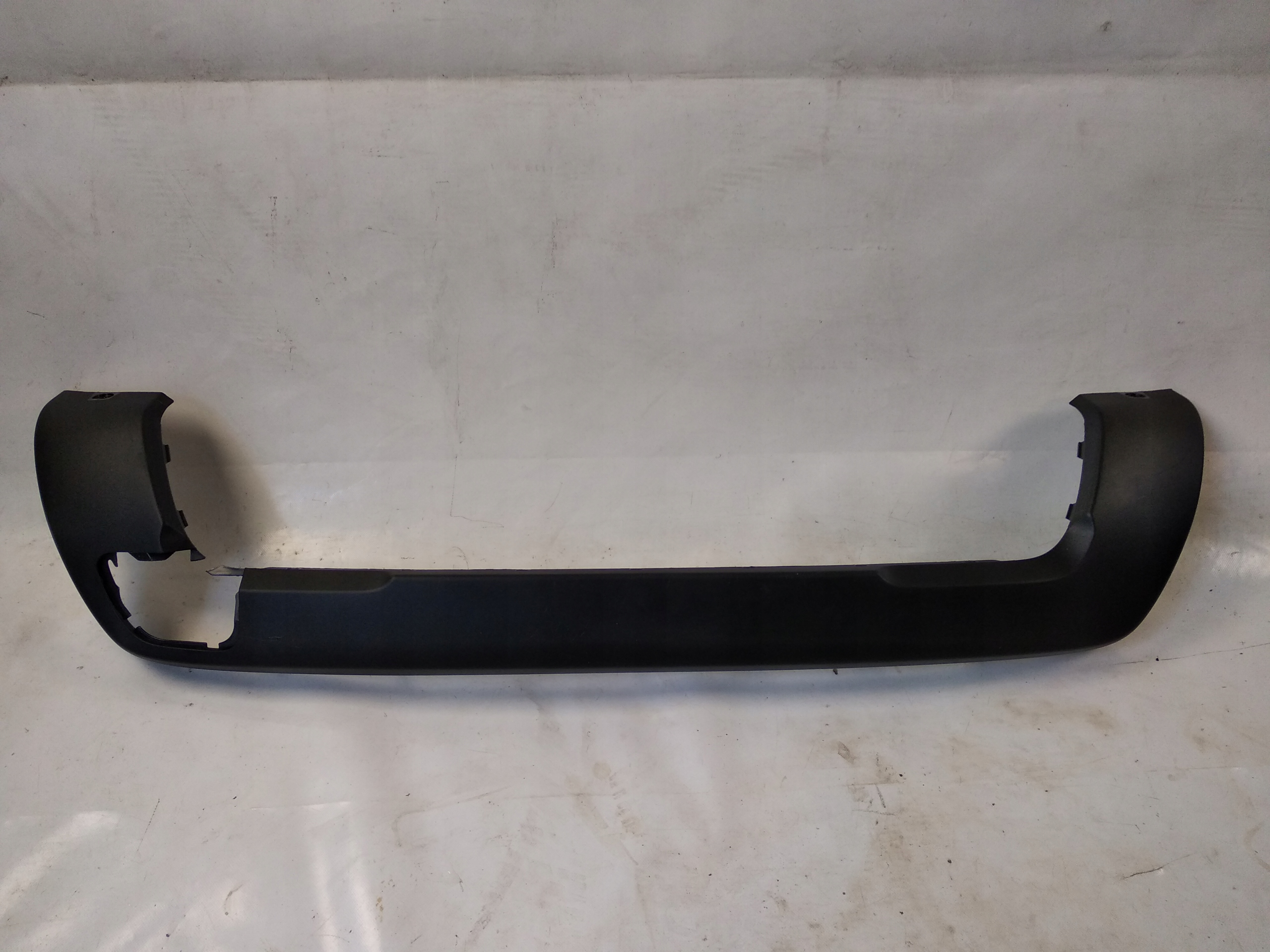 Dacia OE 850700542R nakładka zderzaka za 250.00PLN z NIEMODLIN ...