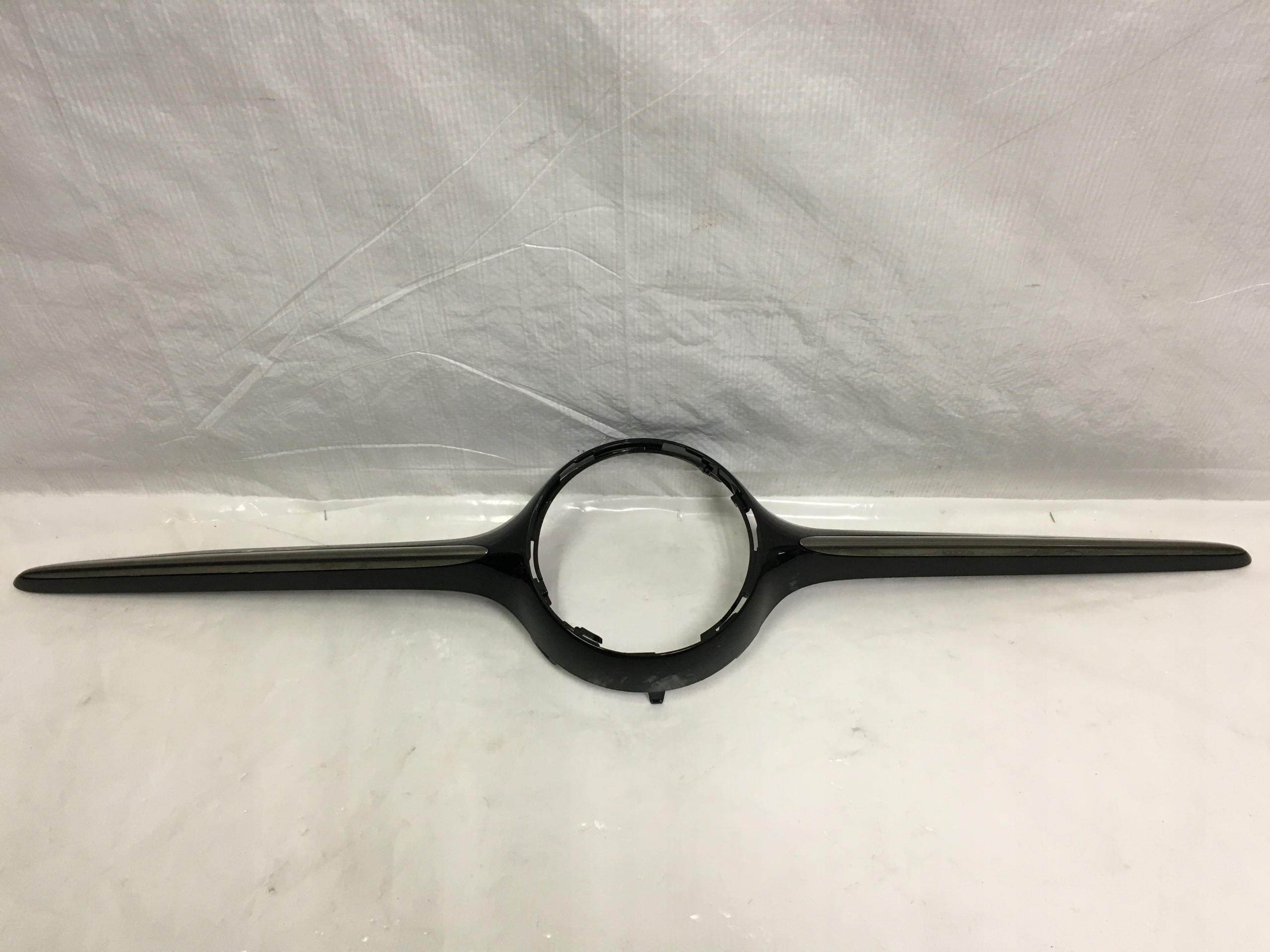 MERCEDES CLS W219 AMG GRILL ATRAPA A2578851300 za 100.00PLN z Męcina ...