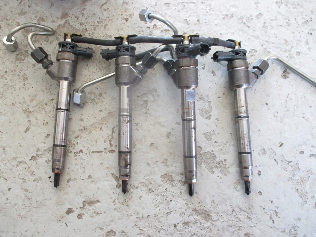 Wtryskiwacz 0445110589 - Niska cena na Allegro