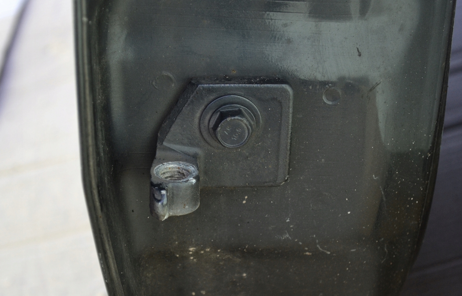 OPEL CORSA D Z168 ZAWIAS DRZWI PRAWY PRZÓD DOLNY za 59.00PLN z ...