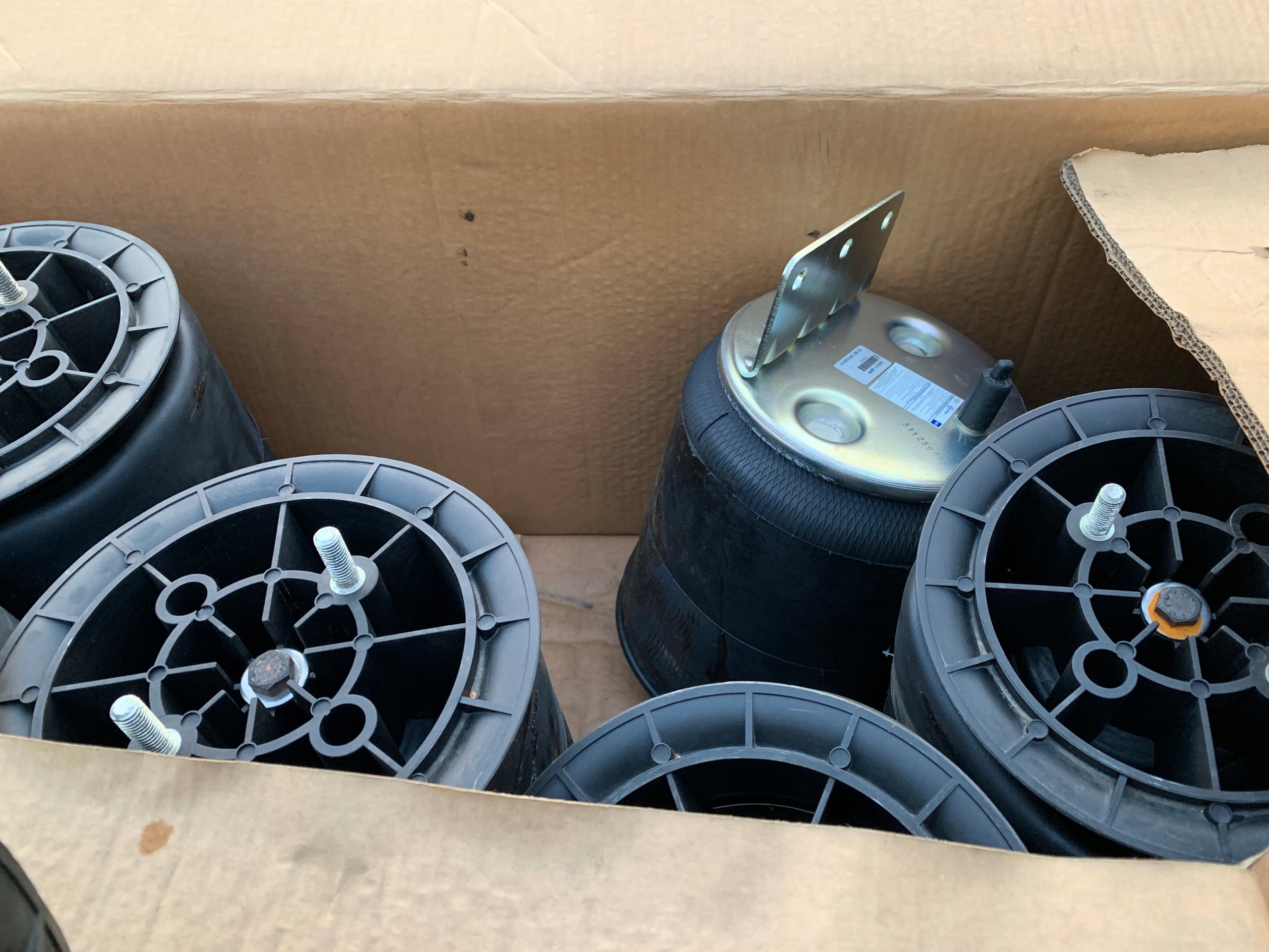 Miech Poduszka zawieszenia Airtech 39371 Scania za 140 zł z Toruń ...