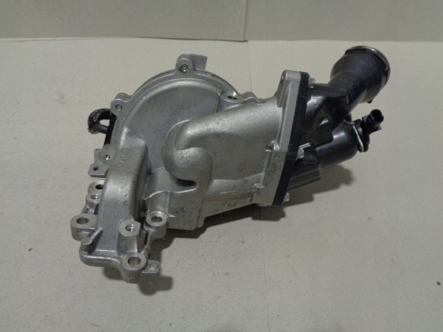 Mercedes POMPA WODY TERMOSTAT 654 a6542002300 za 1200.00PLN z ...