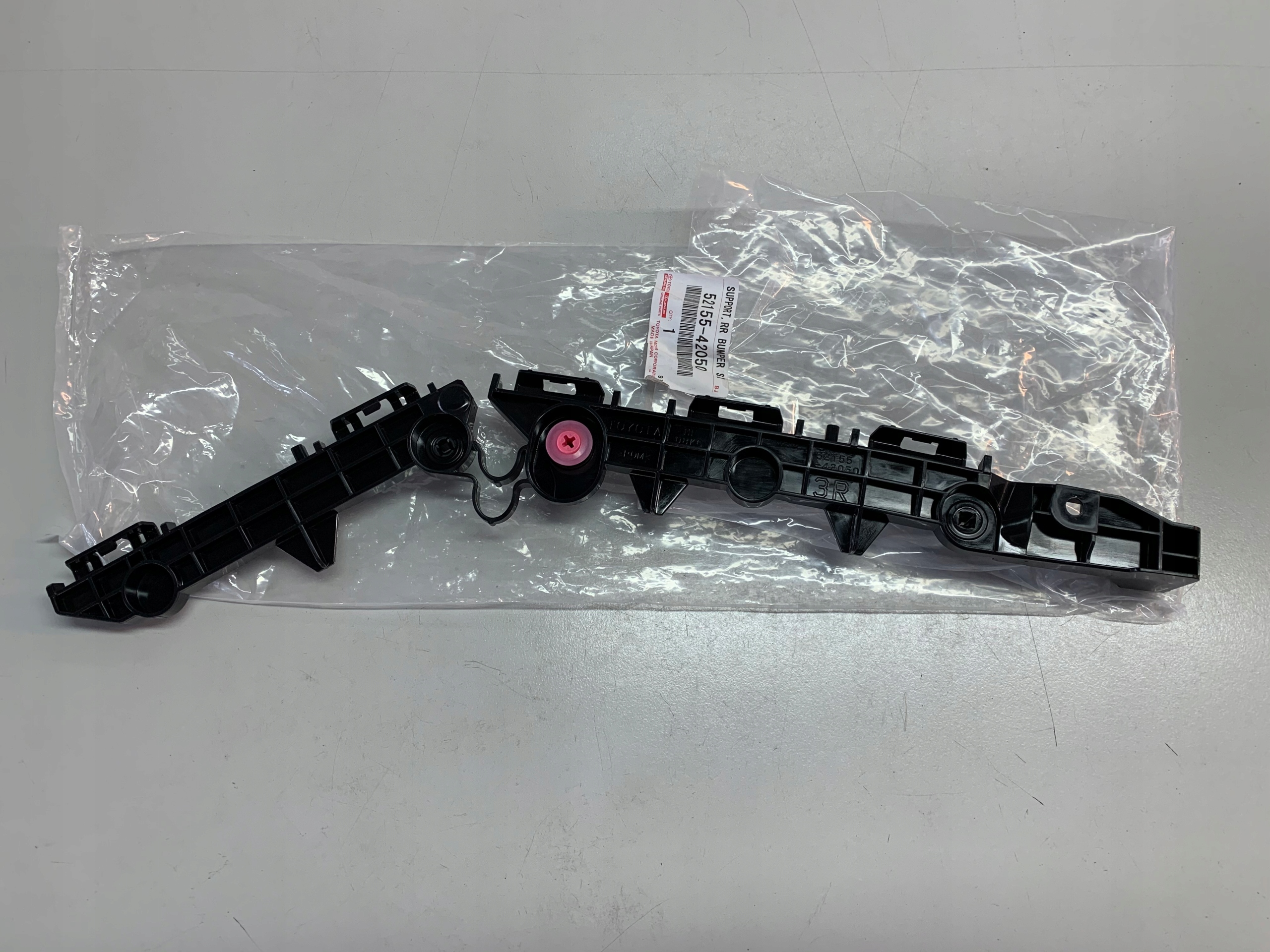 ŚLIZG ZDERZAKA PRAWY TYŁ TOYOTA RAV4 52155-42050 - porównaj ceny ...