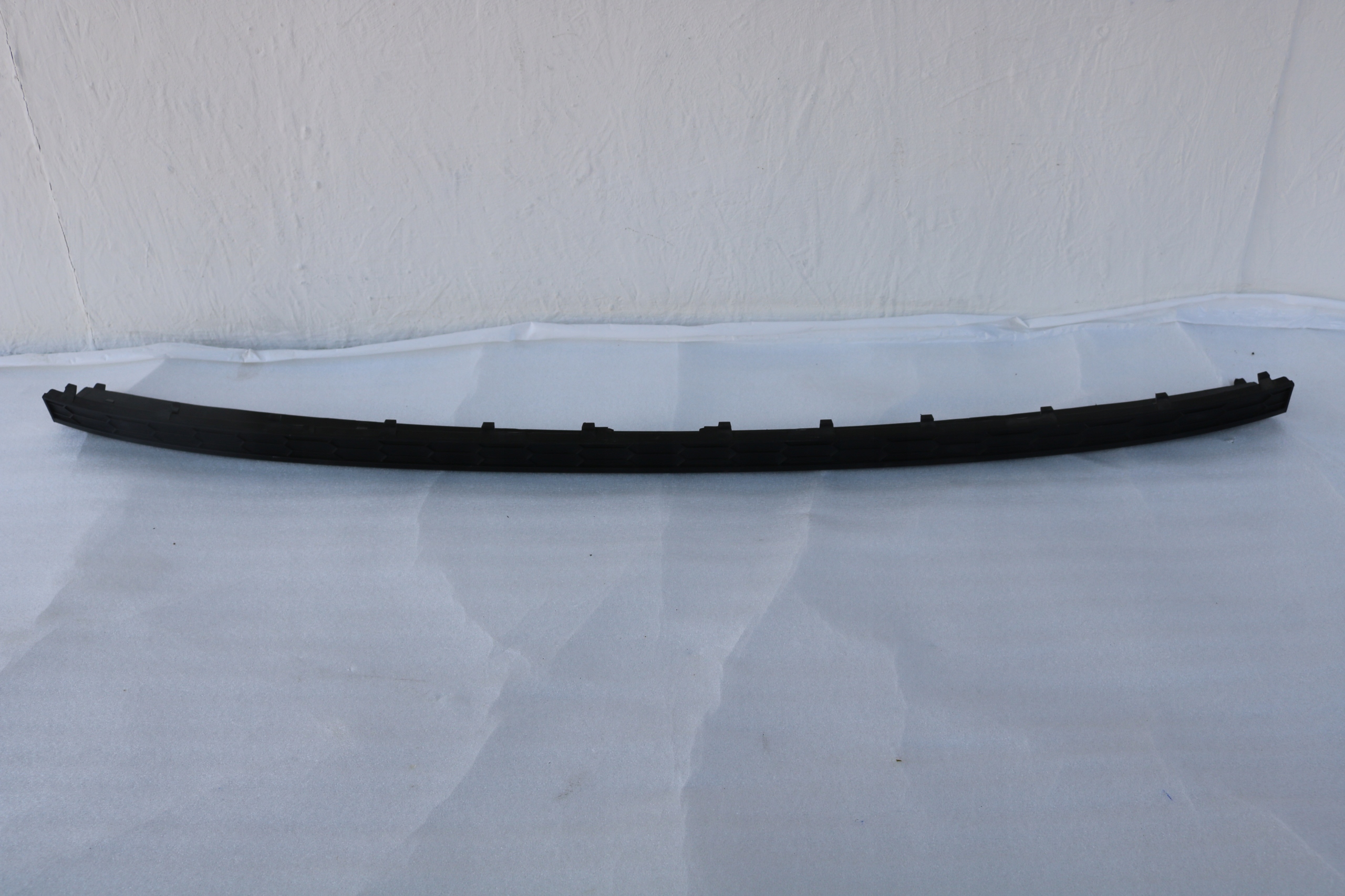 SKODA KODIAQ LISTWA ZDERZAKA TYŁ NAKŁADKA 565807423 za 40 zł z ...