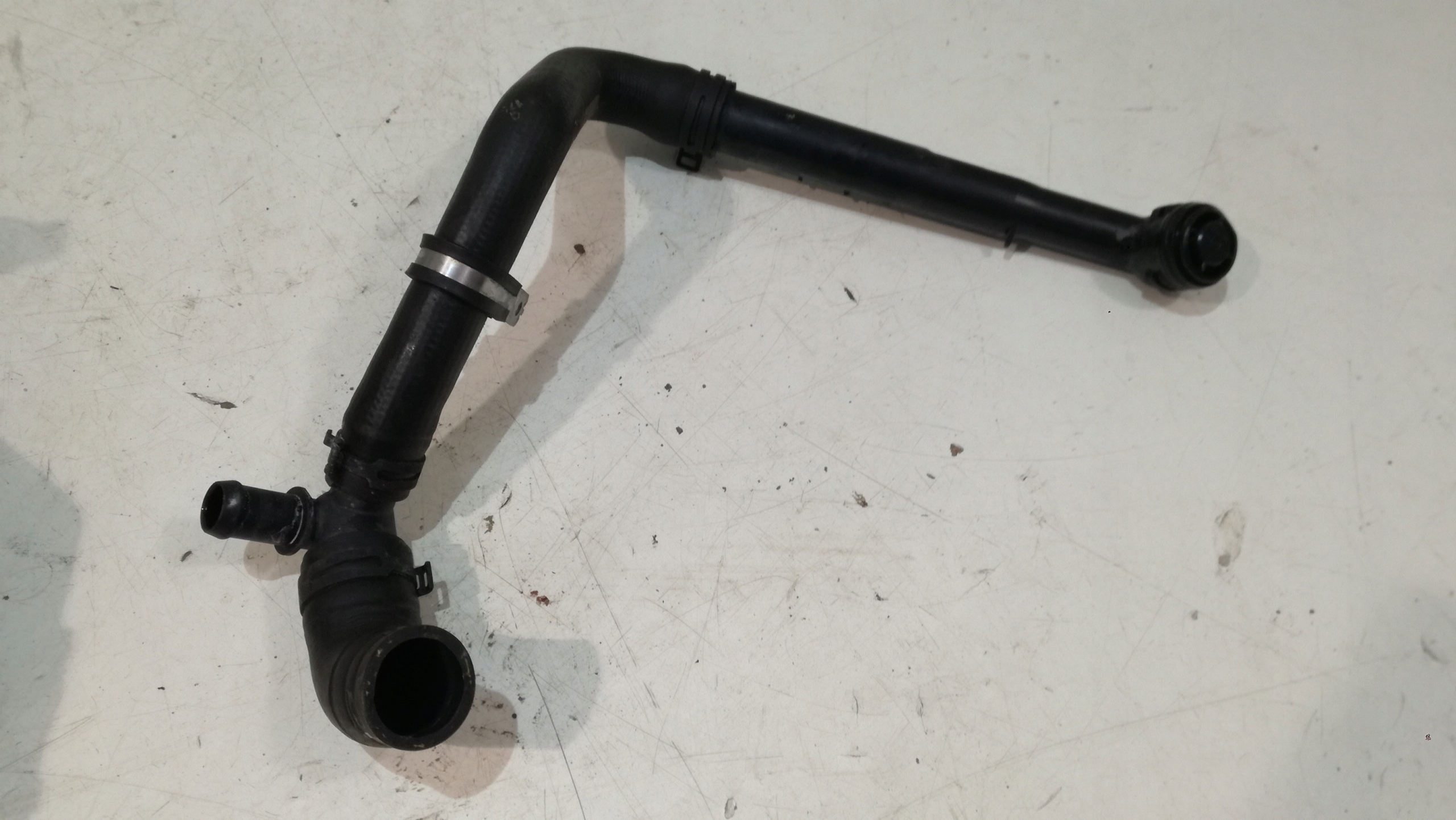 MERCEDES C238 2.0 CGI RURKA WĄŻ WODY A2742000715 • Cena, Opinie - Allegro