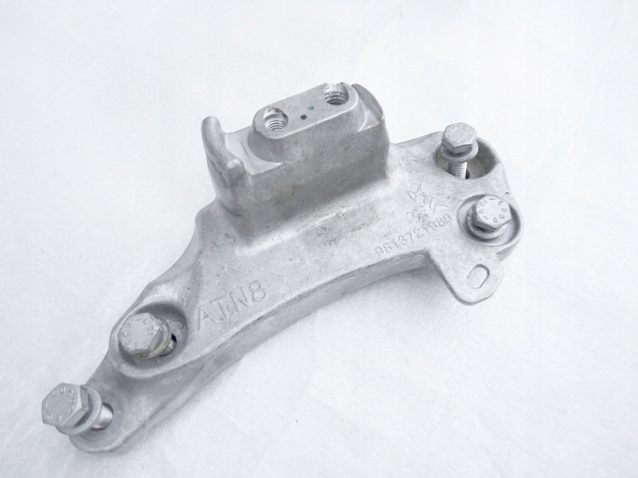 9813721980 - PEUGEOT 3008, CITROEN GEARBOX MOUNT купити на Avtoex з ...