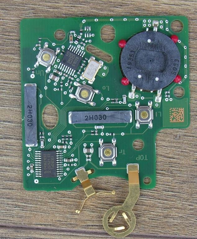 PCF7952 PCF7952 - НОВАЯ КАРТА-HF-RENAULT III-MEGANE SCENIC LAGUNA ...