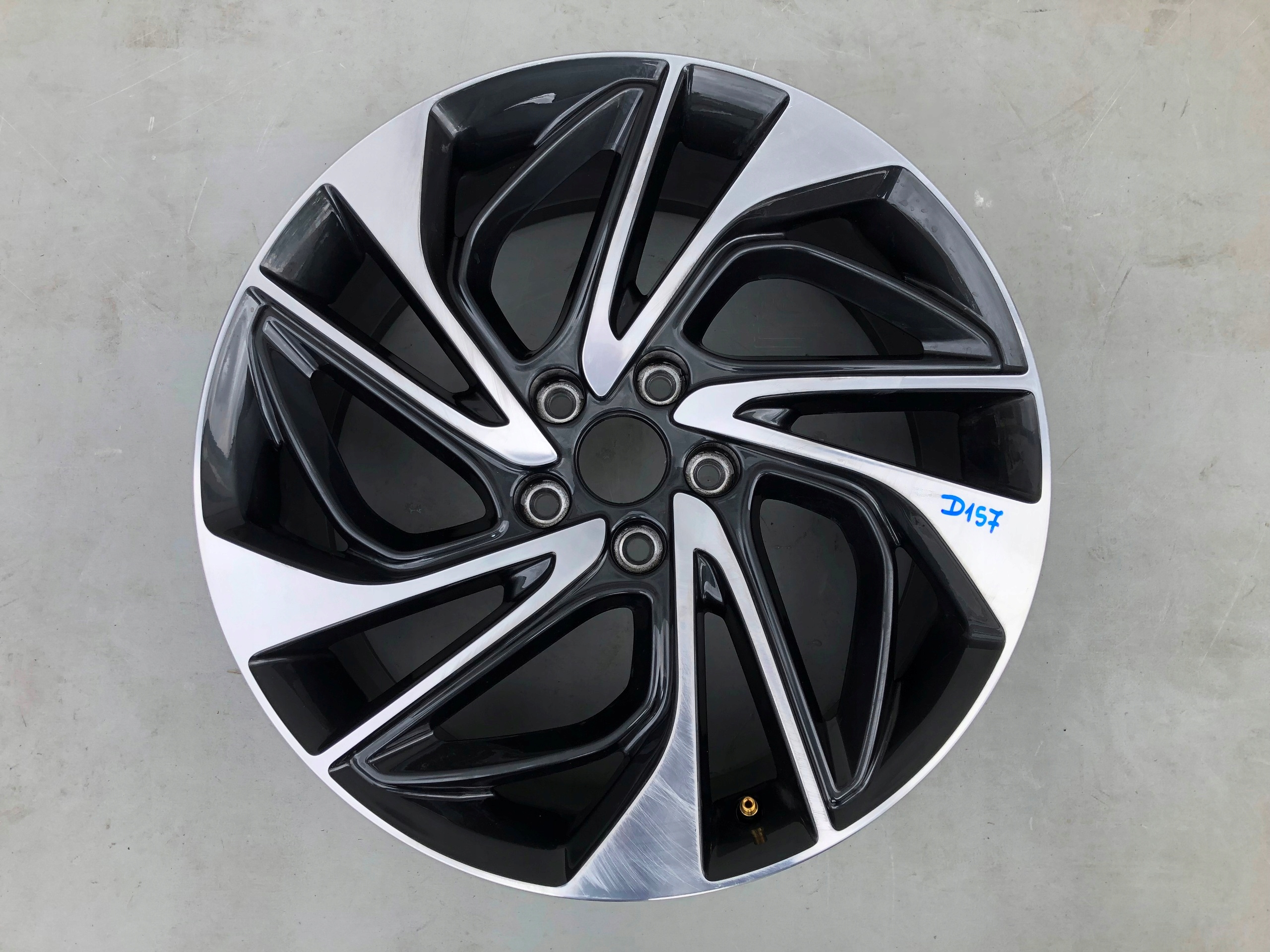 Felga Hyundai Tucson 3 52910- D7420 + czujnik 19'' za 900.00PLN z ...