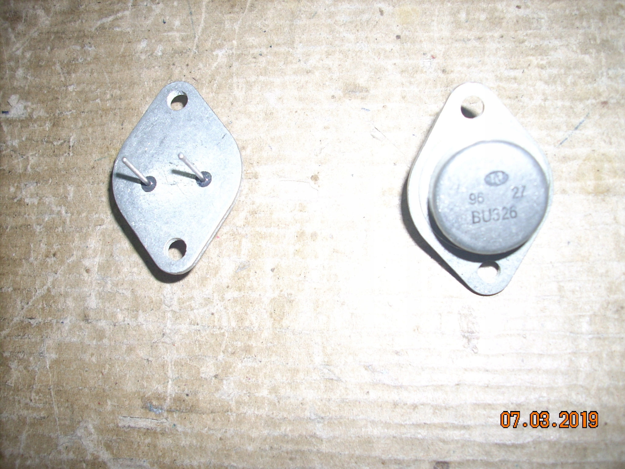 Tranzystor BU326 - Sklep, Opinie, Cena w Allegro.pl