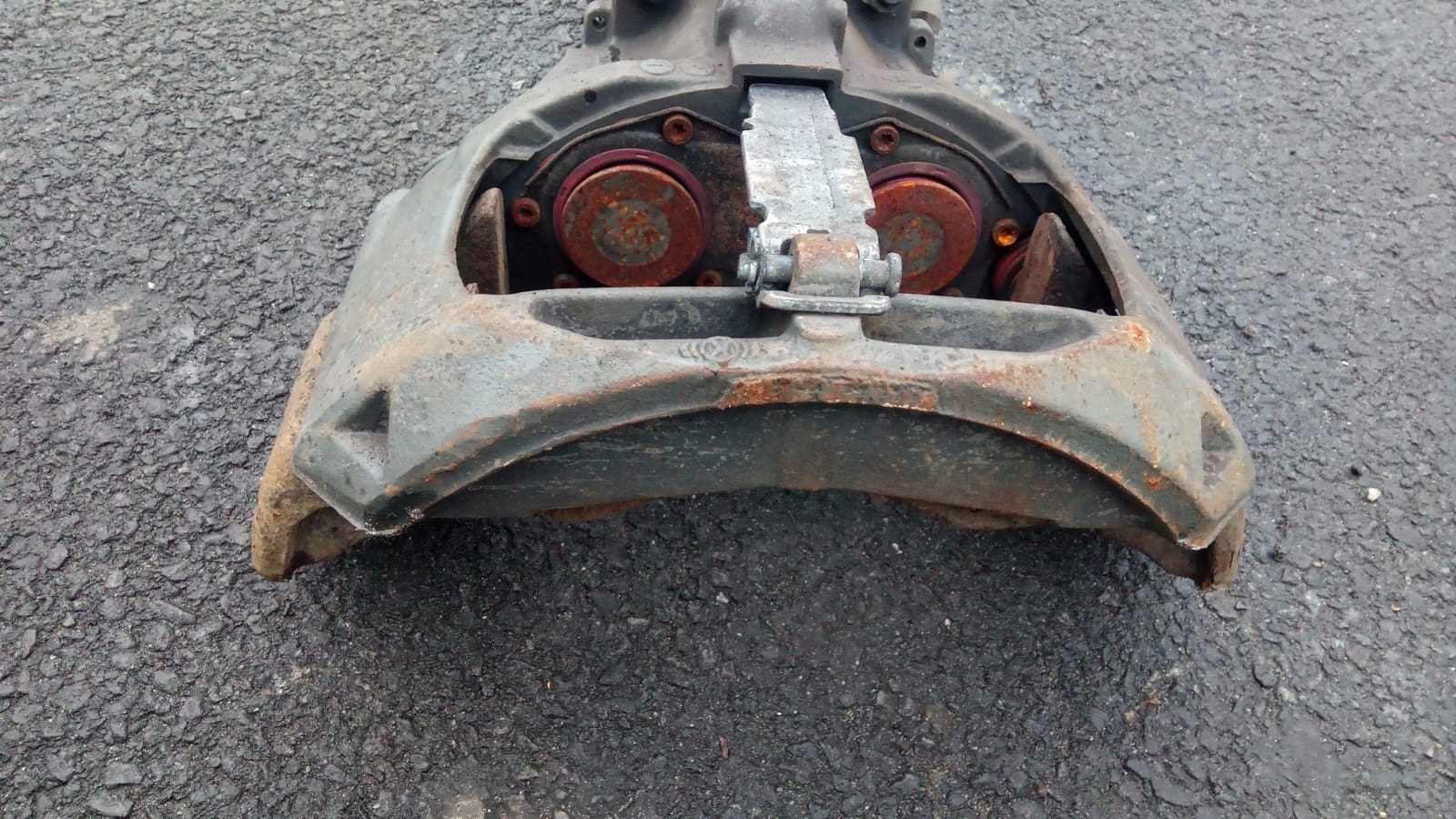 Затискач Mercedes Atego Axor Actros R22. 5 купить в Украине на All ...