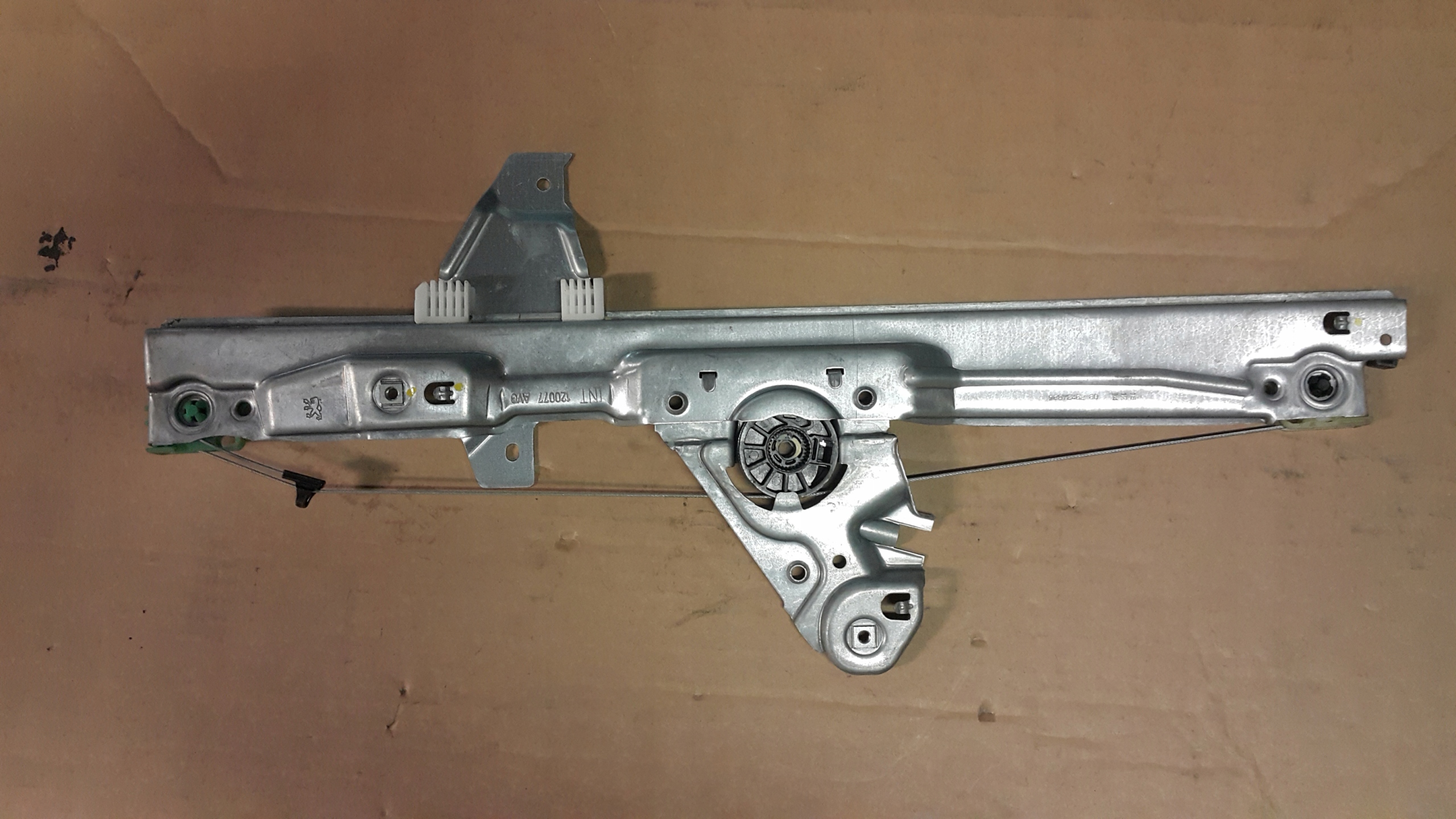 Podnośnik szyby Peugeot OE 9221.CW • Cena, Opinie - Allegro