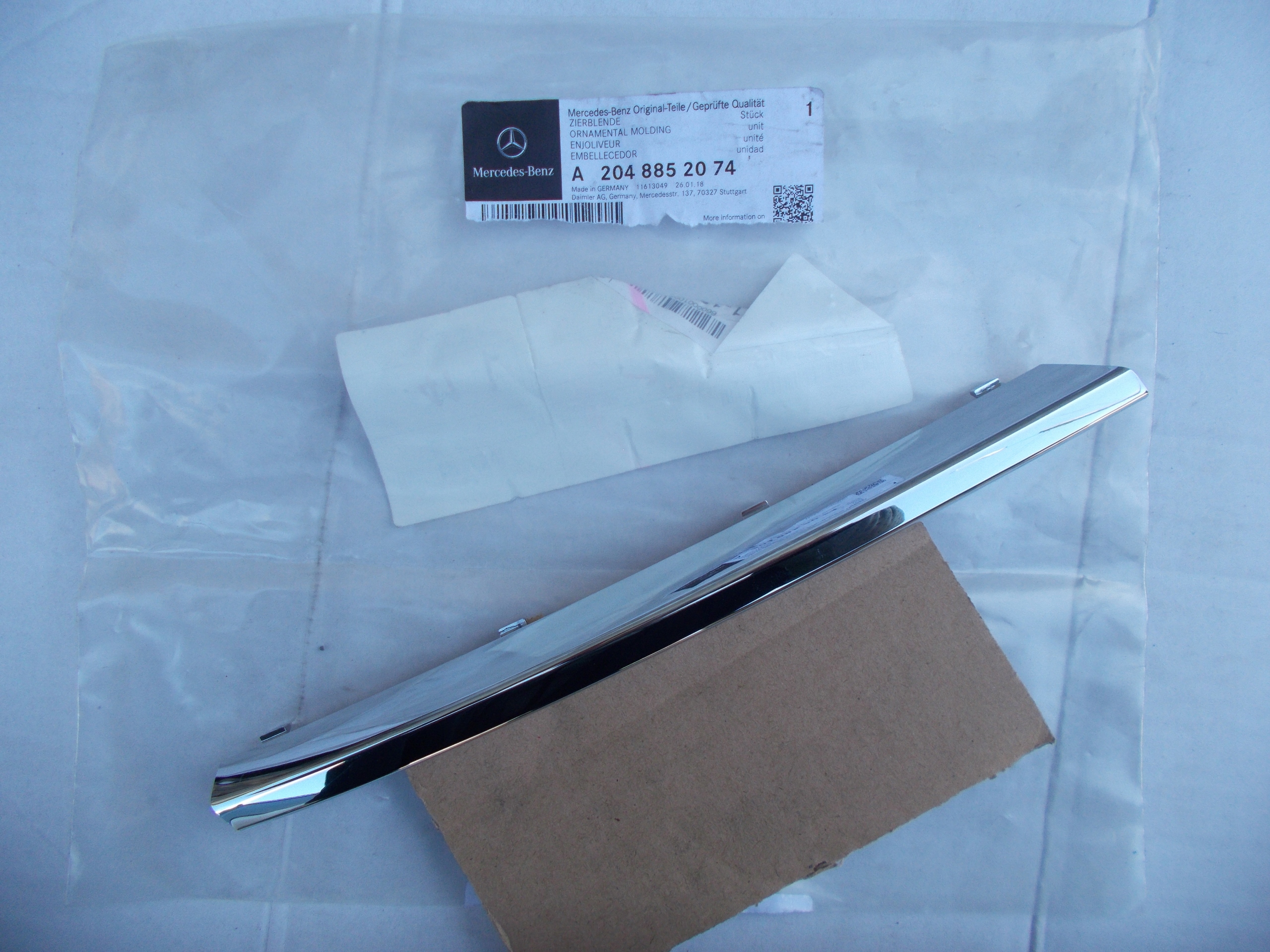 Mercedes-Benz OE A2048852074 listwa ozdobna / ochronna, zderzak ...