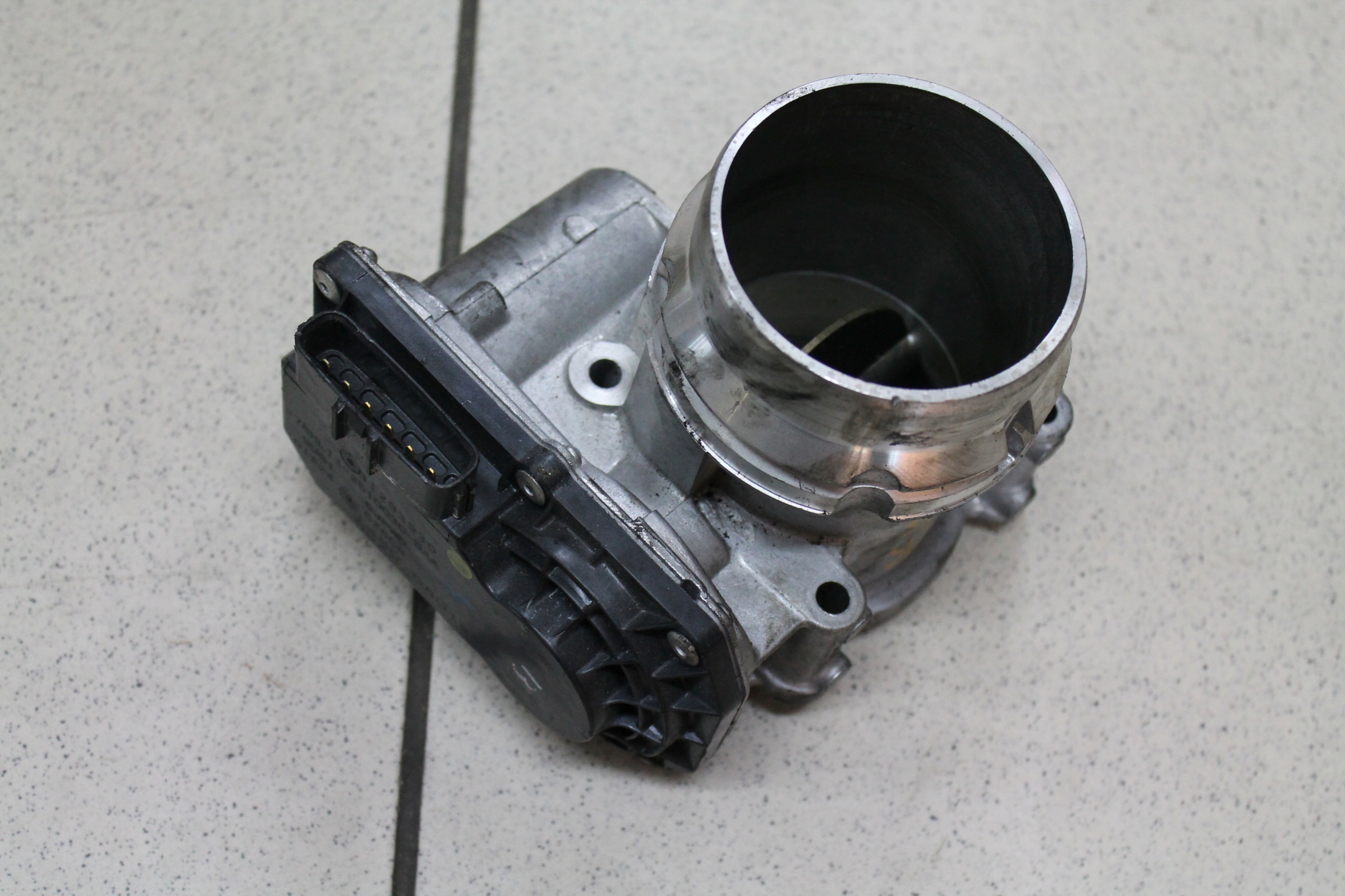 VOLVO V40 V60 S60 V90XC90 V70 S60 XC70 XC60 PRZEPUSTNICA 31293930 ...