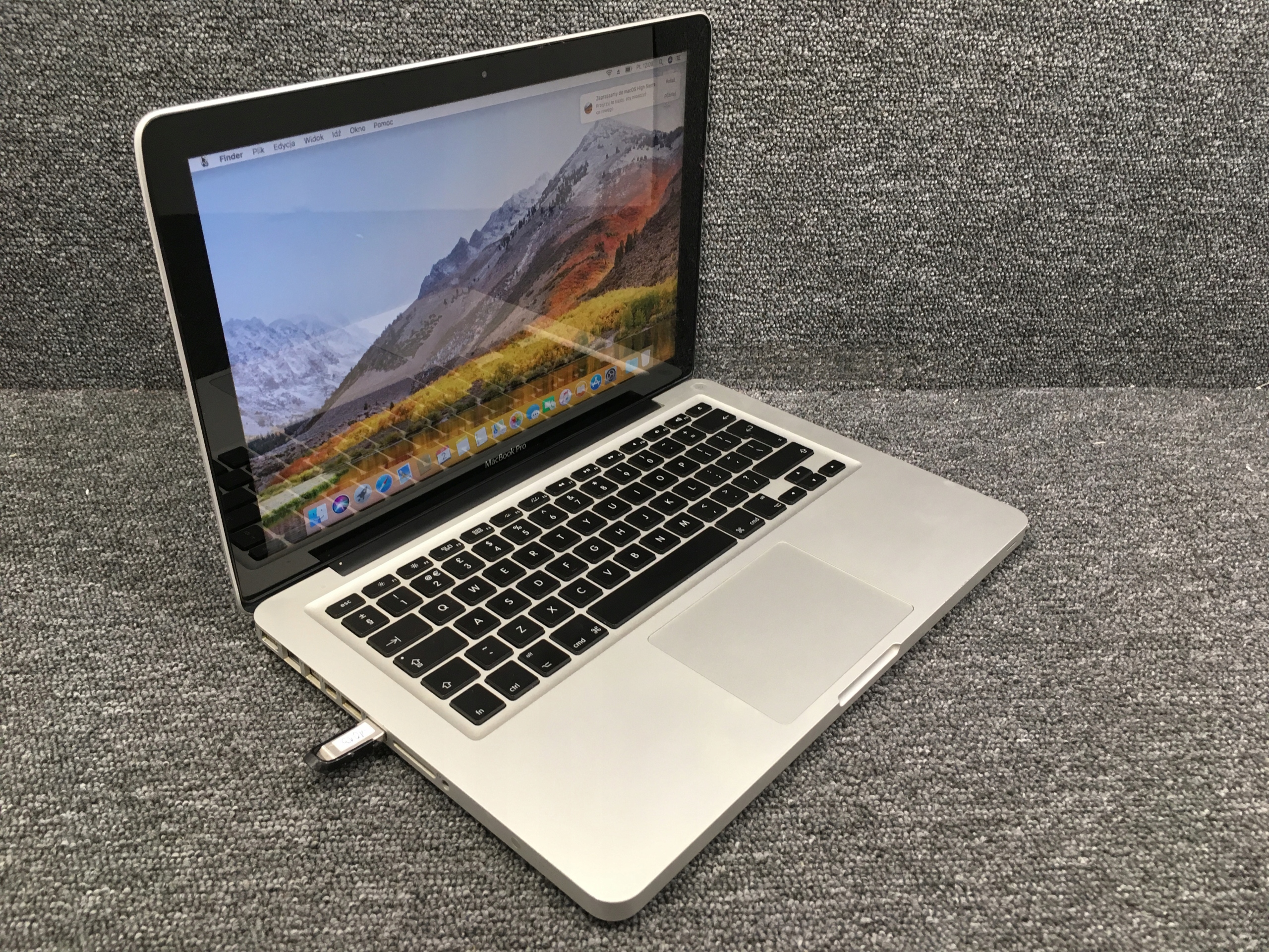 MACBOOK PRO 8.1 i5 2x2,4GHz 4GB 13'' 500GB UD35 - 8363475083 ...