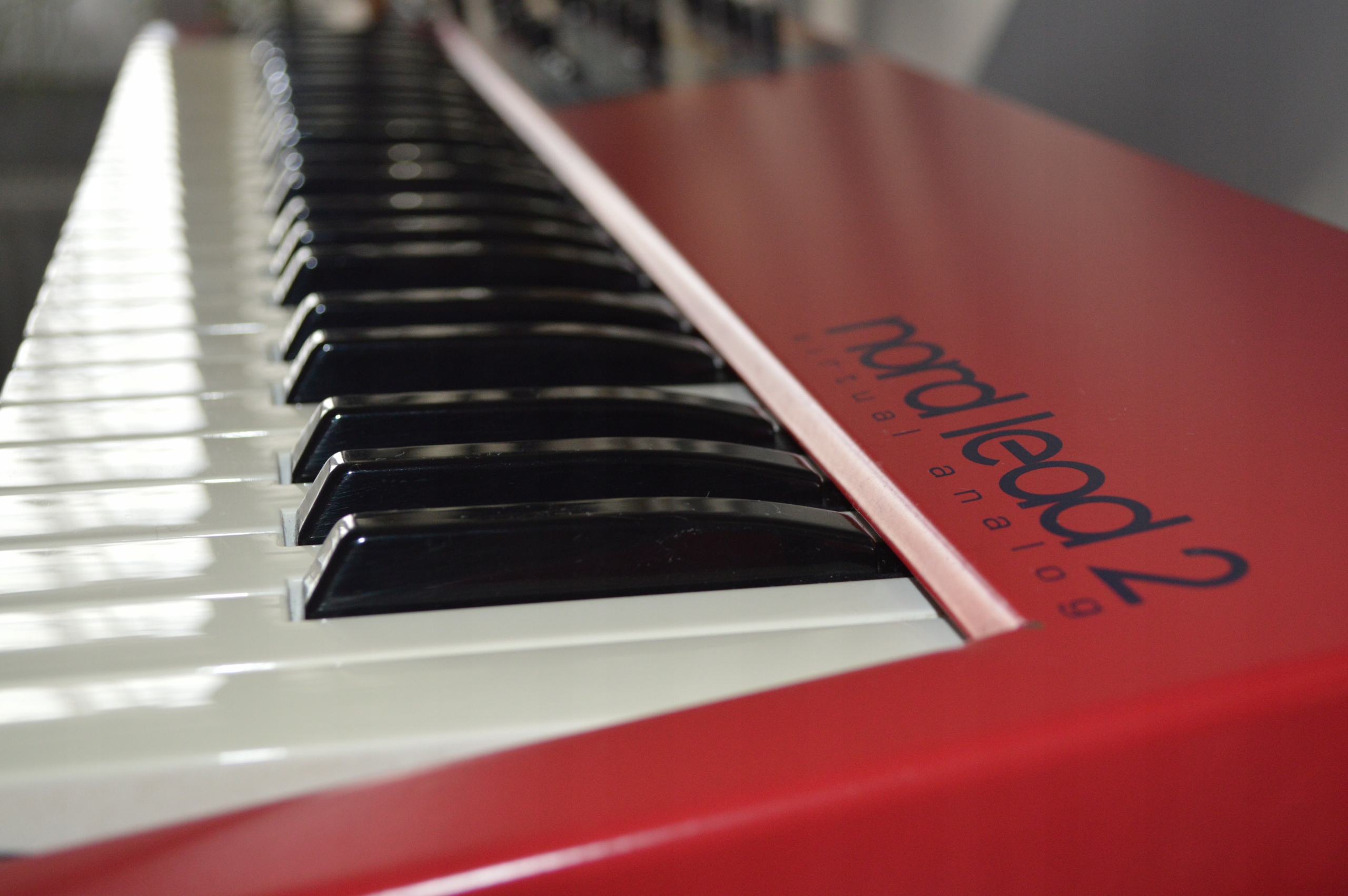 Clavia Nord Lead 2 UNIKAT!!!!! - 7692247818 - oficjalne archiwum allegro