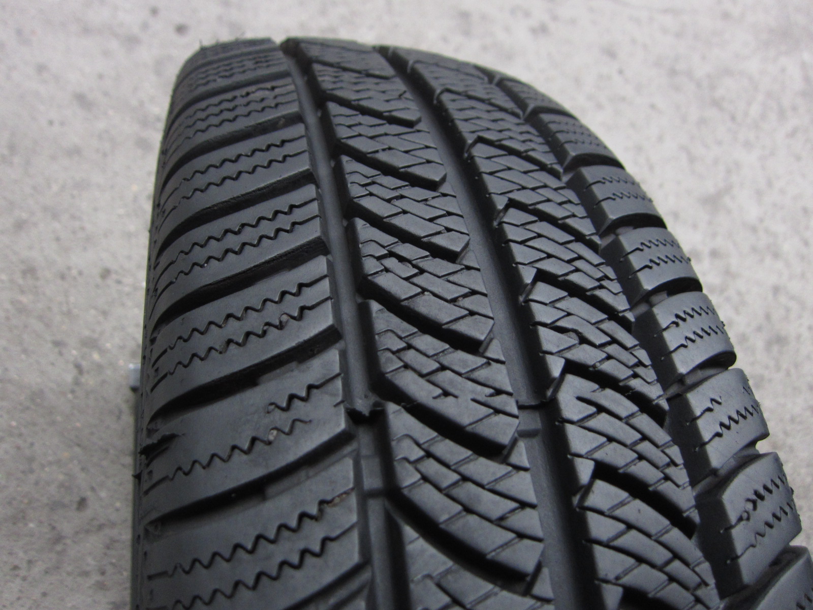 Continental Vanco Winter 2 205/75R16C 10mm - 7400786250 - oficjalne ... Continental Vanco Winter 2 205/75R16C 10mm - 7400786250 - oficjalne ...