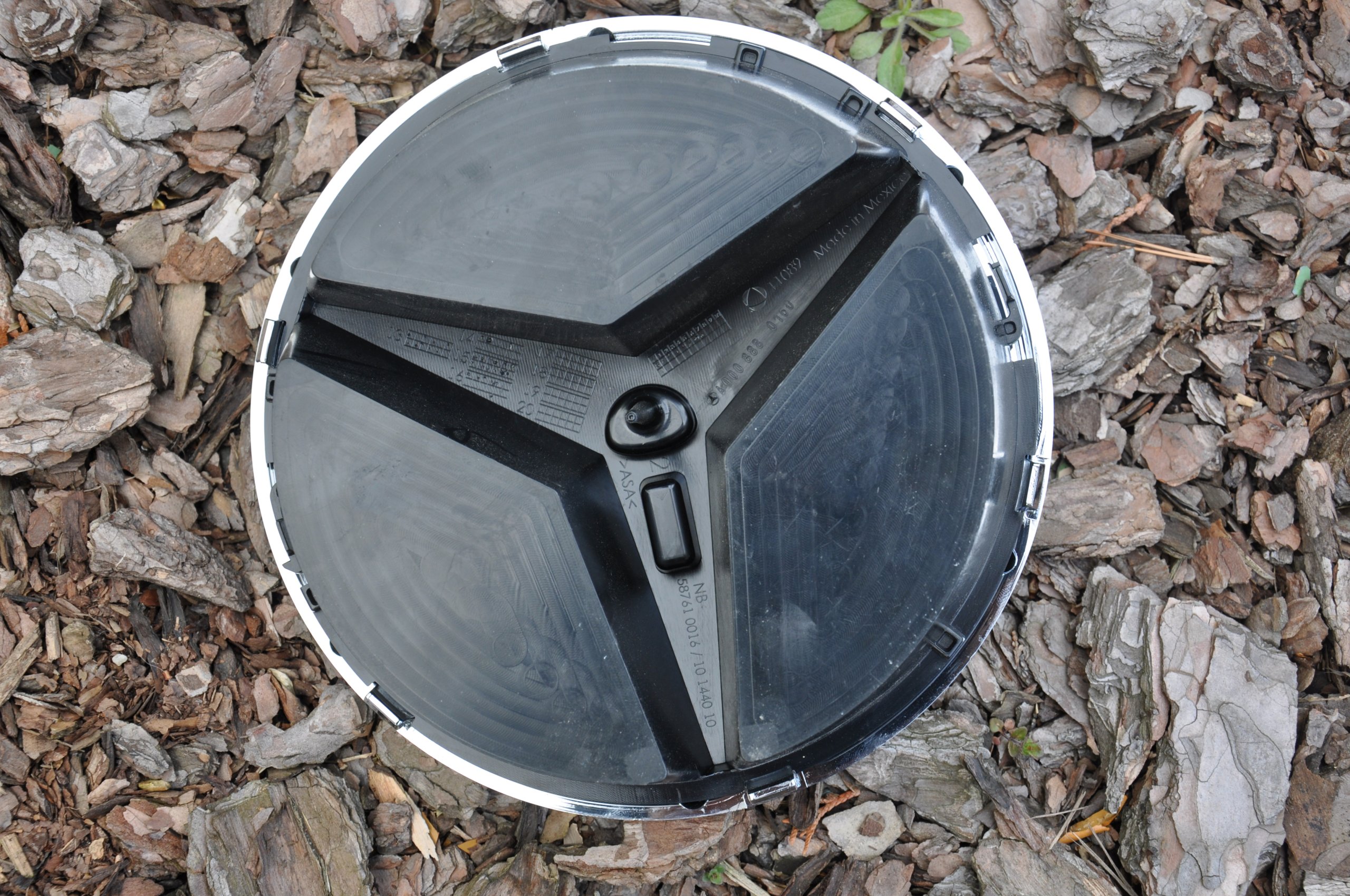 MERCEDES GLE GLS EMBLEMAT ATRAPY 0008880160 - 6798587829 - oficjalne ...