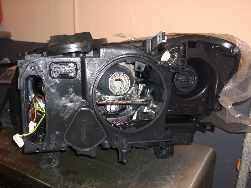 REFLEKTOR PRAWY LAMPA PRAWA DO BMW X3- 63117276992 - 7602709524 ...