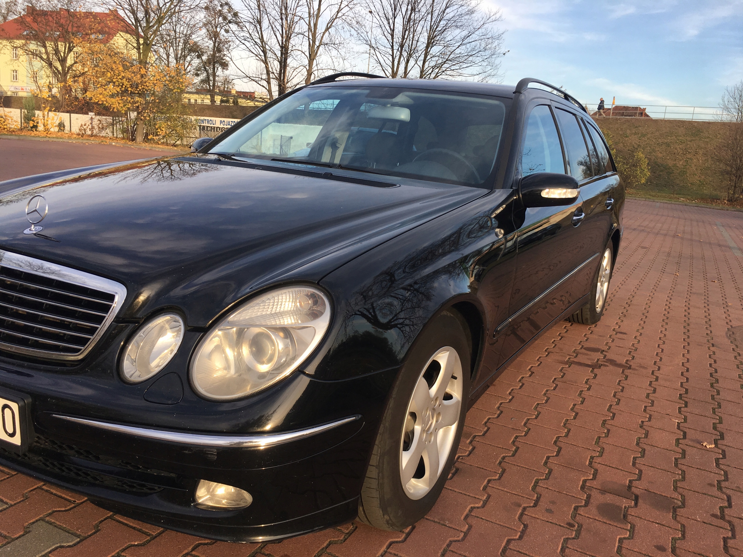 Mercedes W211, E270 - 8113374655 - oficjalne archiwum allegro