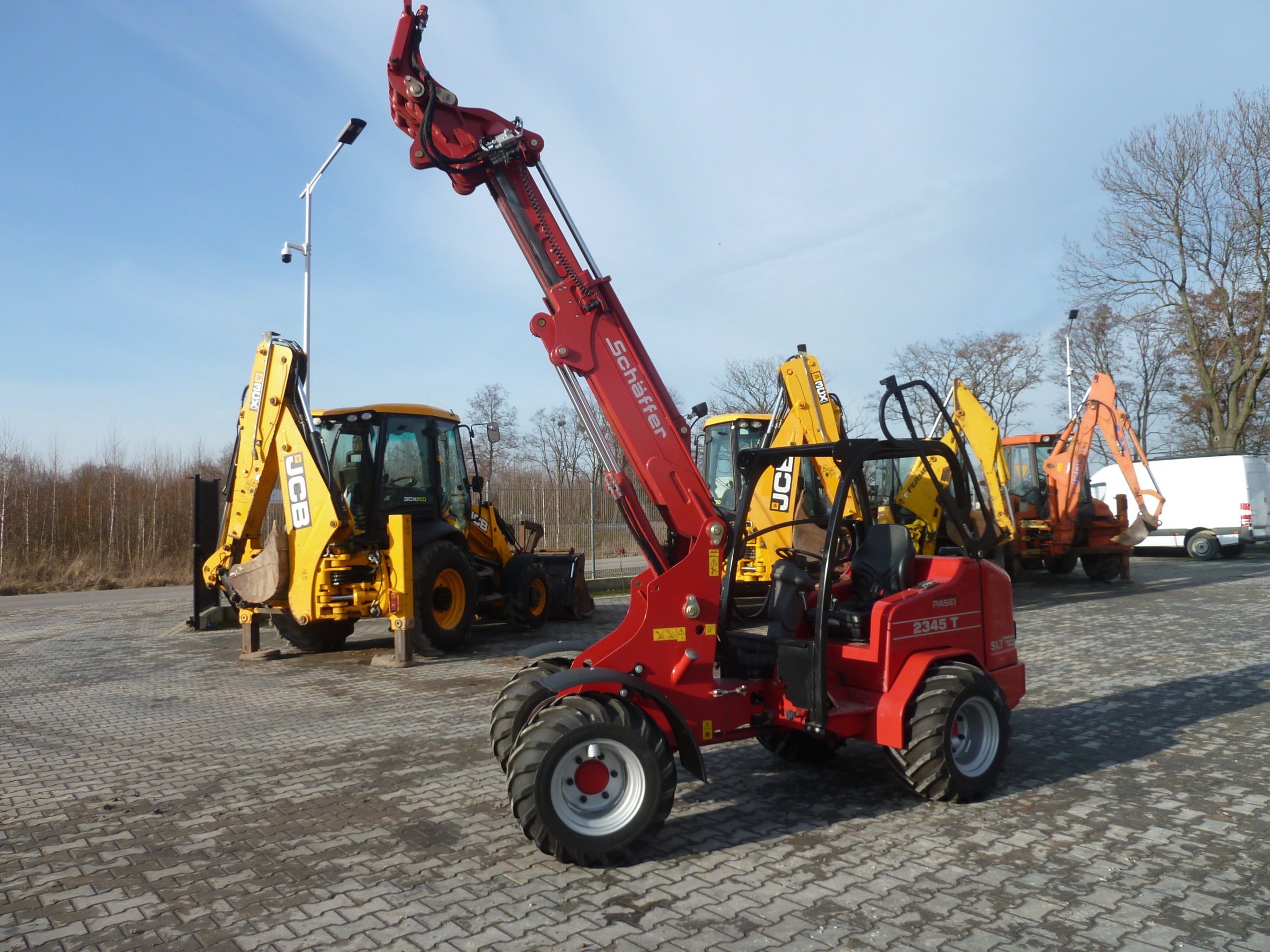 Ładowarka Schaffer 2345 T SLT, Waideman - 7459942936 - oficjalne archiwum allegro