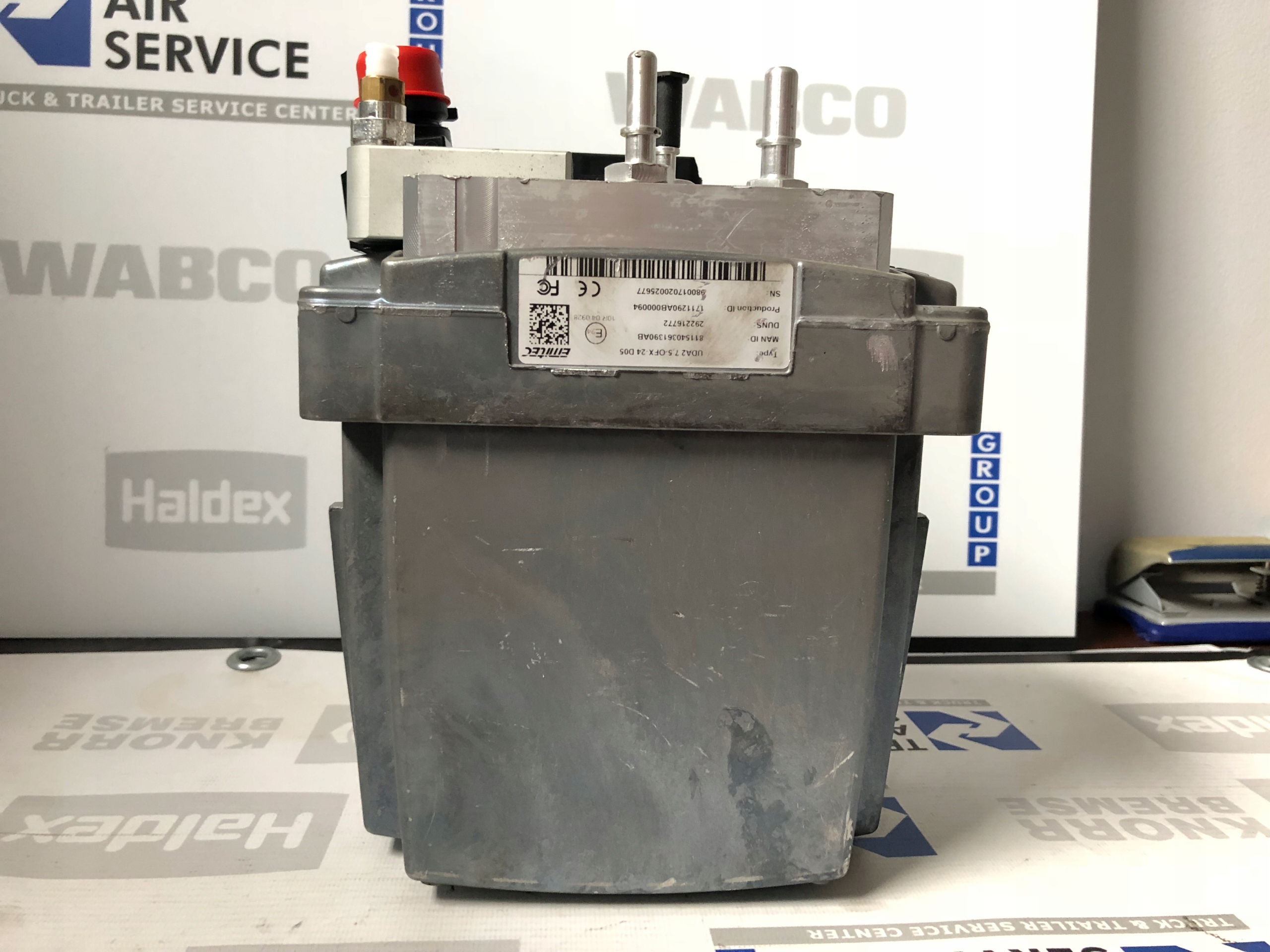 Pompa AdBlue EMITEC MAN Nr: 81154036139 - 7537707201 - oficjalne ...