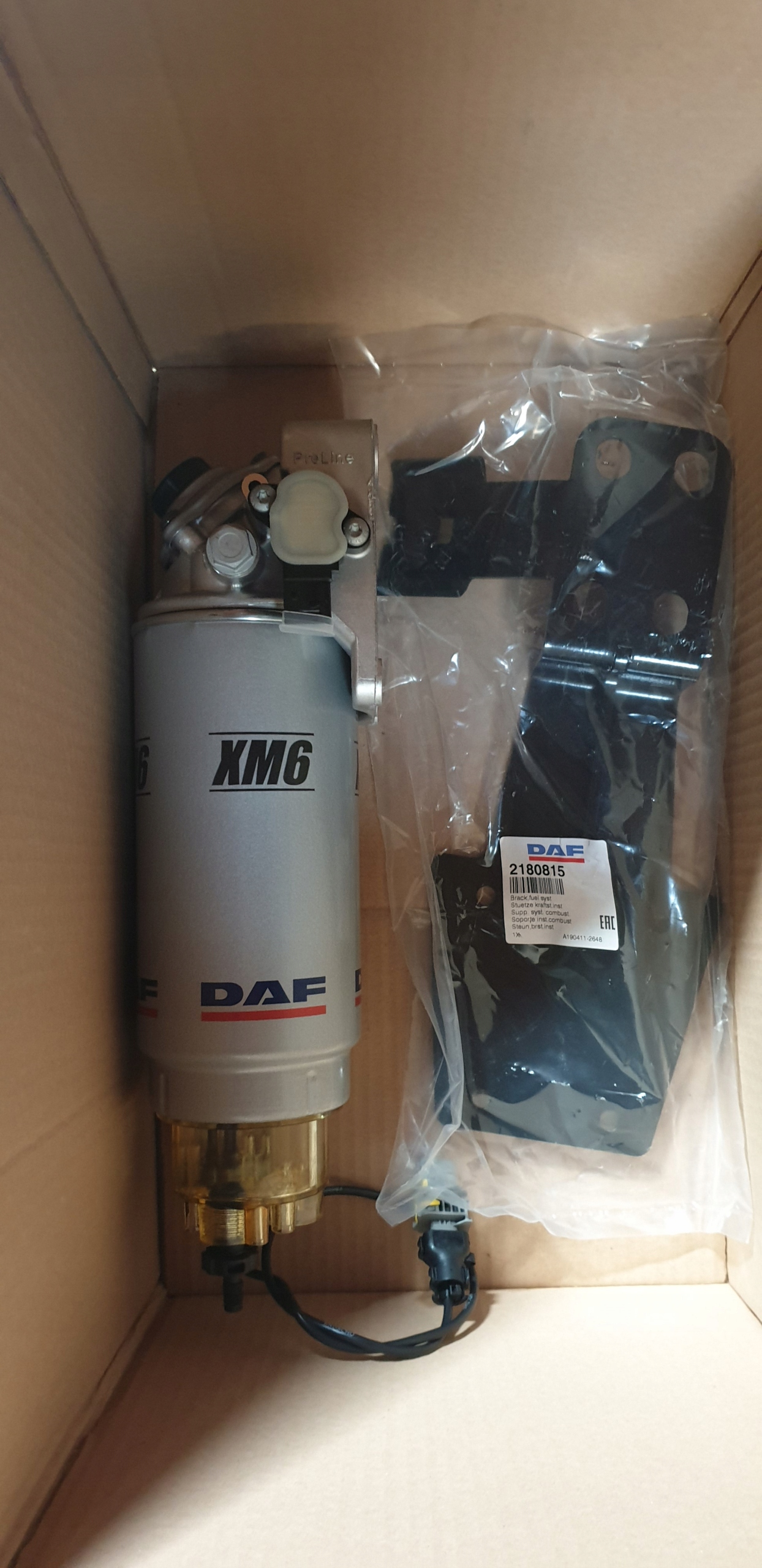 Daf XF 106 CF Separator Paliwa zestaw 2149702 - 8192561980 - oficjalne ...