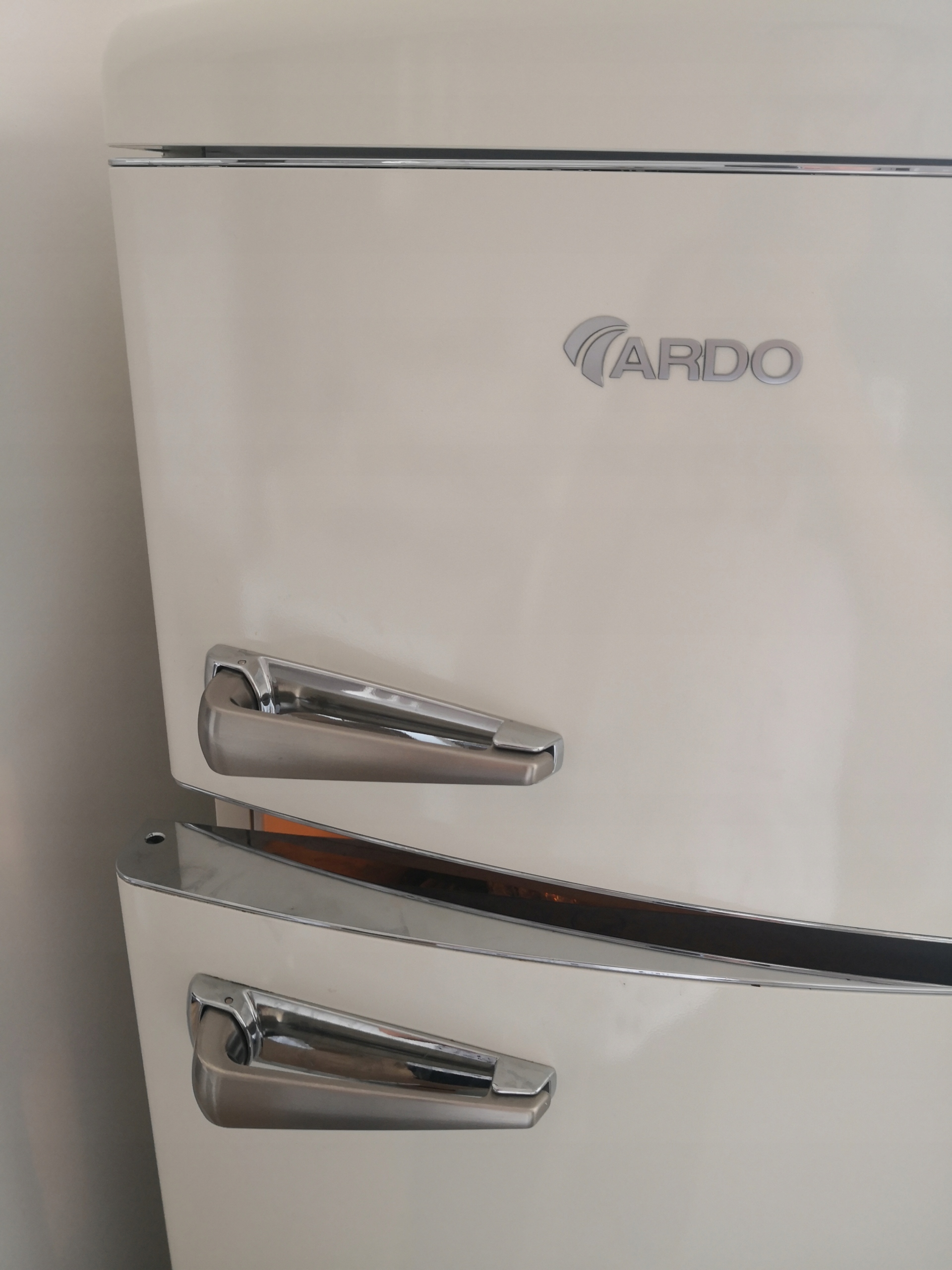 Lodówka retro vintage ARDO DPO28SHC kremowa, ecru - 8334076944 ...