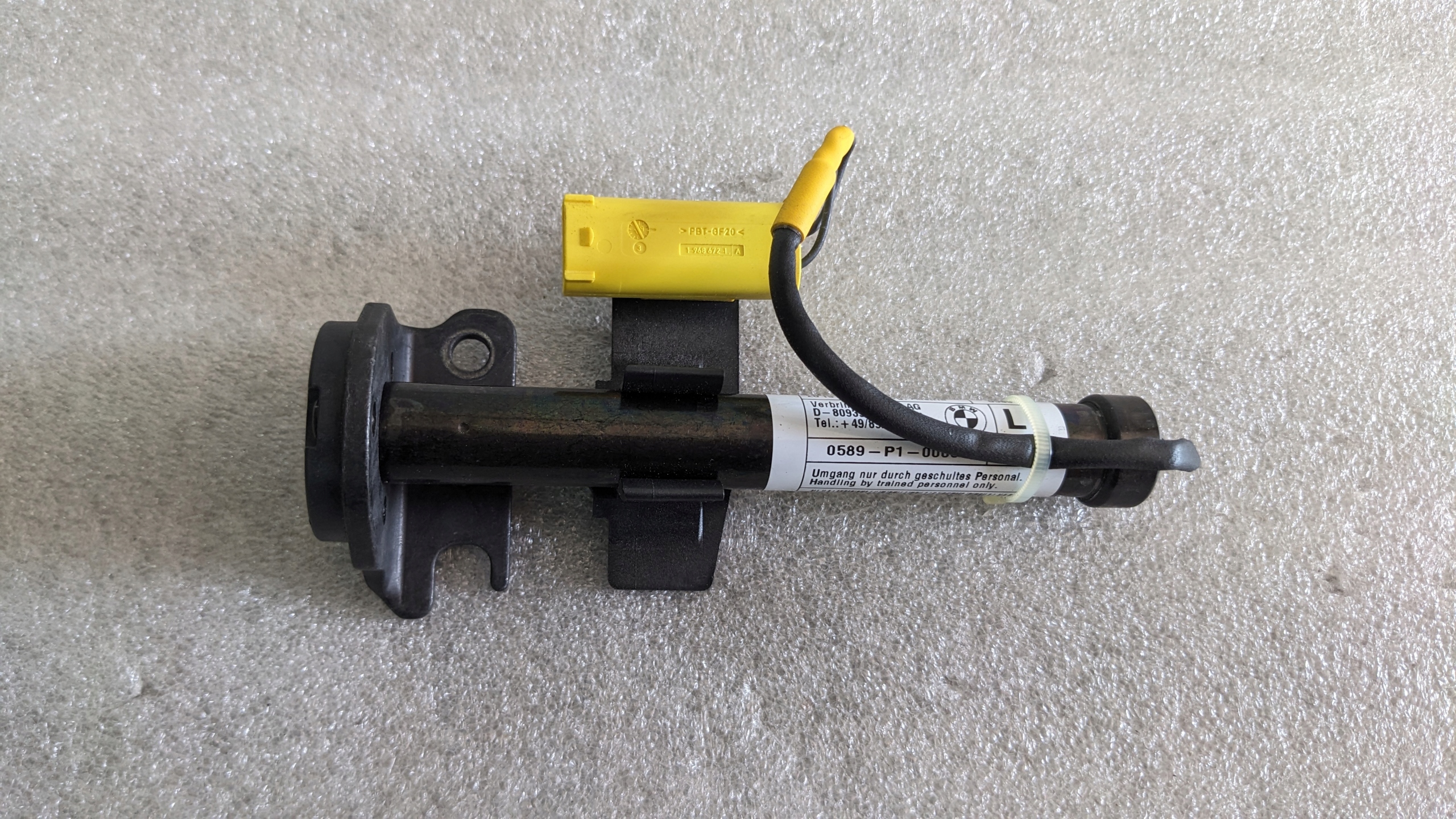 ORYG NABÓJ PIROTECHNICZNY MASKI BMW G05 G06 G07 51237418199 za 599 zł z ...