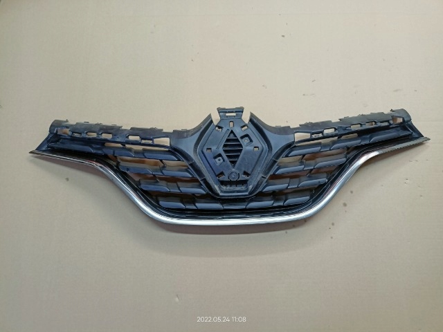 Grill Atrapa Captur Lift CHROM CAŁY RESZTA TEŻ za 289.99PLN z Dąbrówka ...