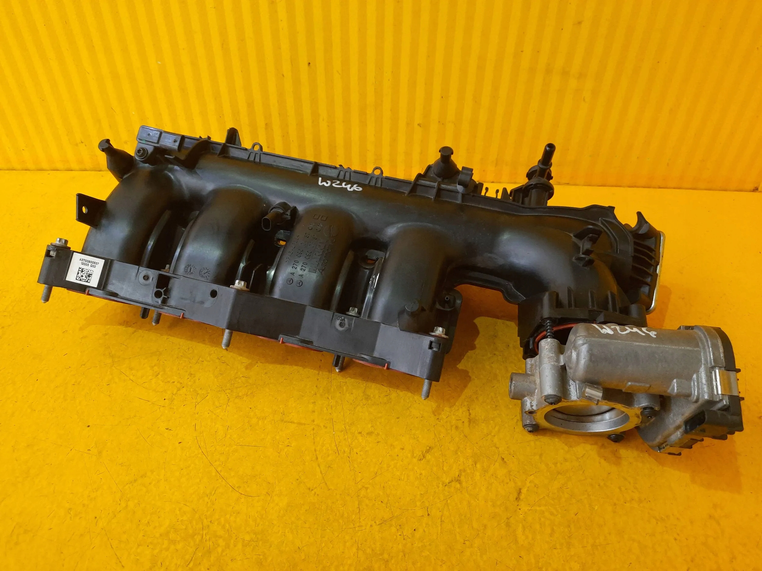 Mercedes B W246 1.6 CGI KOLEKTOR SSĄCY A2701410025 • Cena, Opinie - Allegro