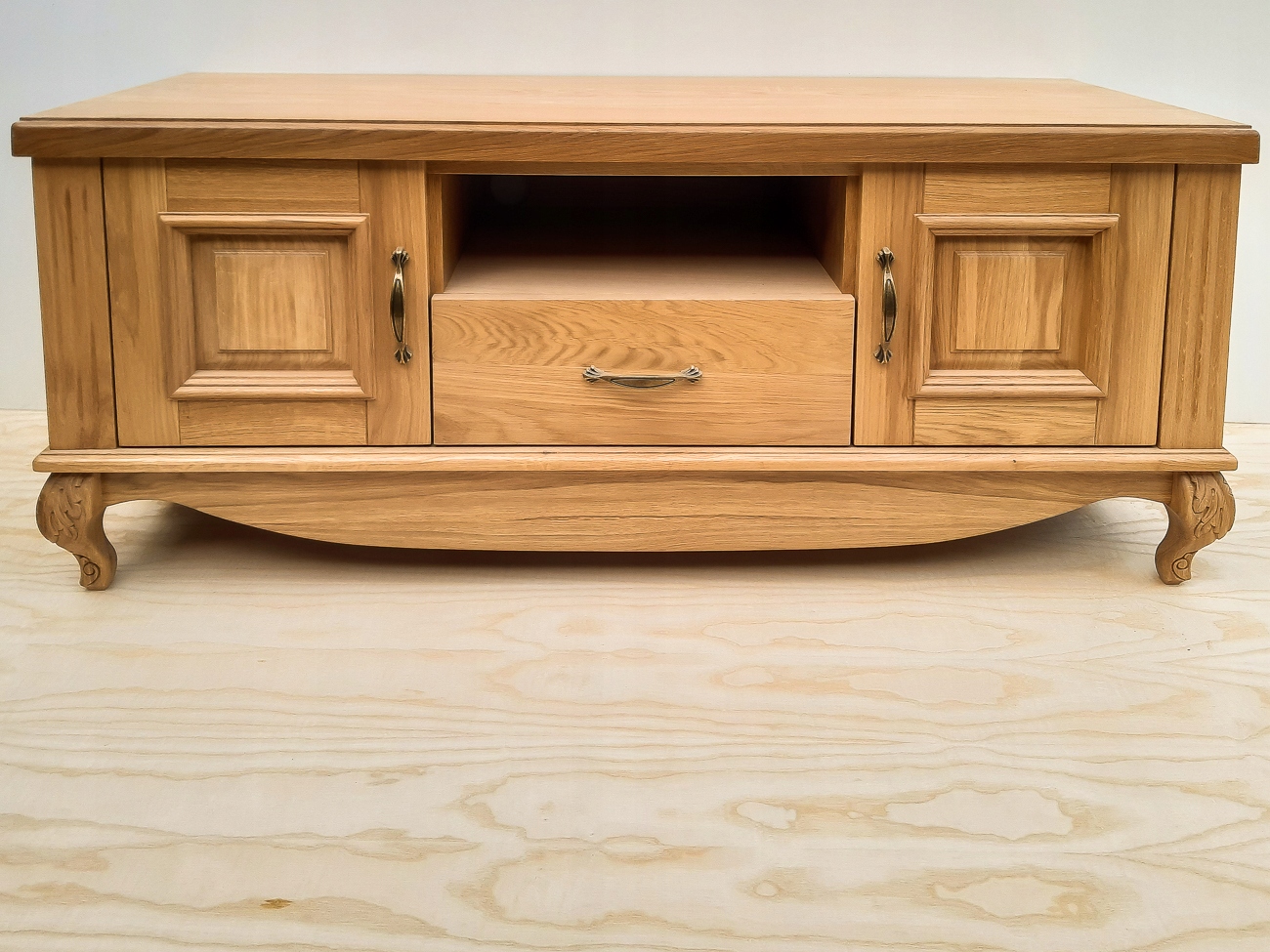 Szafka RTV stojąca Stolarstwo Szarafin 160 cm x 47 cm x 41 cm • Cena ...