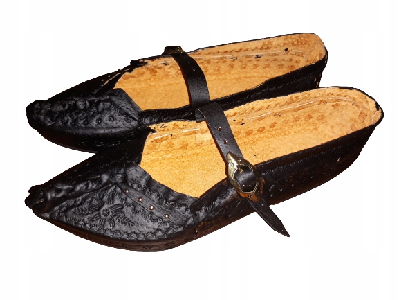 ORYGINALNE GÓRALSKIE KIERPCE MOKASYNY CZARNE *41* • Cena, Opinie ...