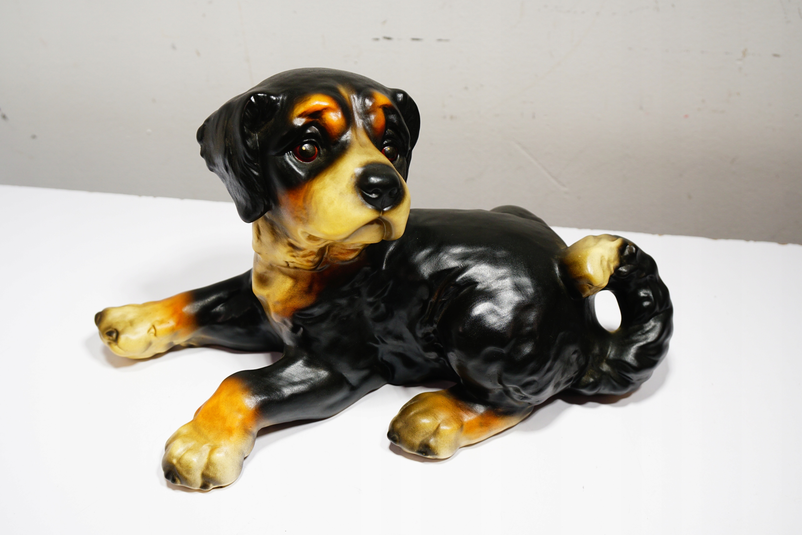 Goebel Duża Figurka Pies Rottweiler 29cm x 16cm 17087074230 - Allegro.pl