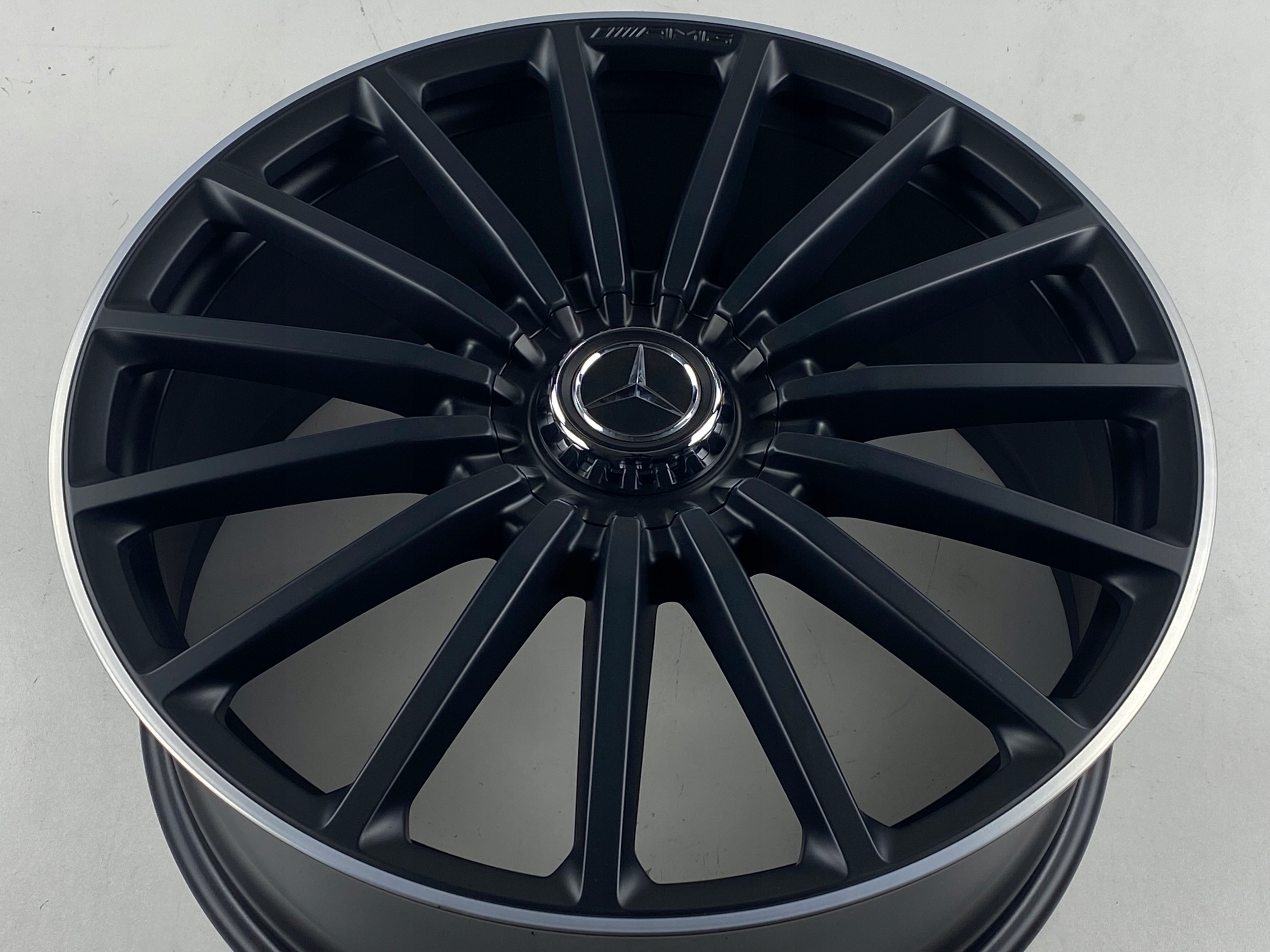 Felga aluminiowa Mercedes-Benz OE GLB 35 8.5" x 21" 5x112 ET 51 za 10000.00PLN z Szamotuły ...