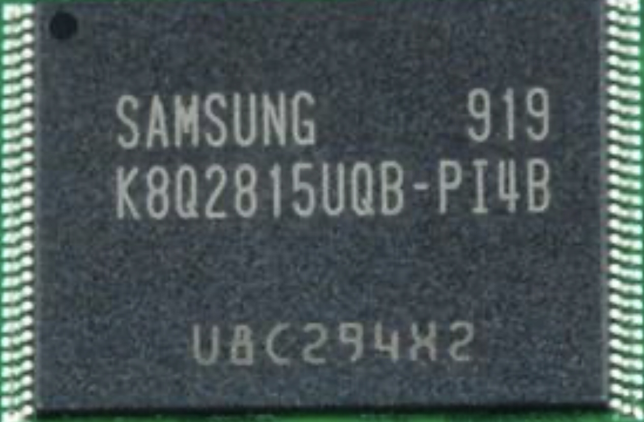Paměť NAND K8Q2815UQB PI4B PS3 XBOX SERVIS PS4 PS5 Series S X KRAKOV za ... Paměť NAND K8Q2815UQB PI4B PS3 XBOX SERVIS PS4 PS5 Series S X KRAKOV za ...