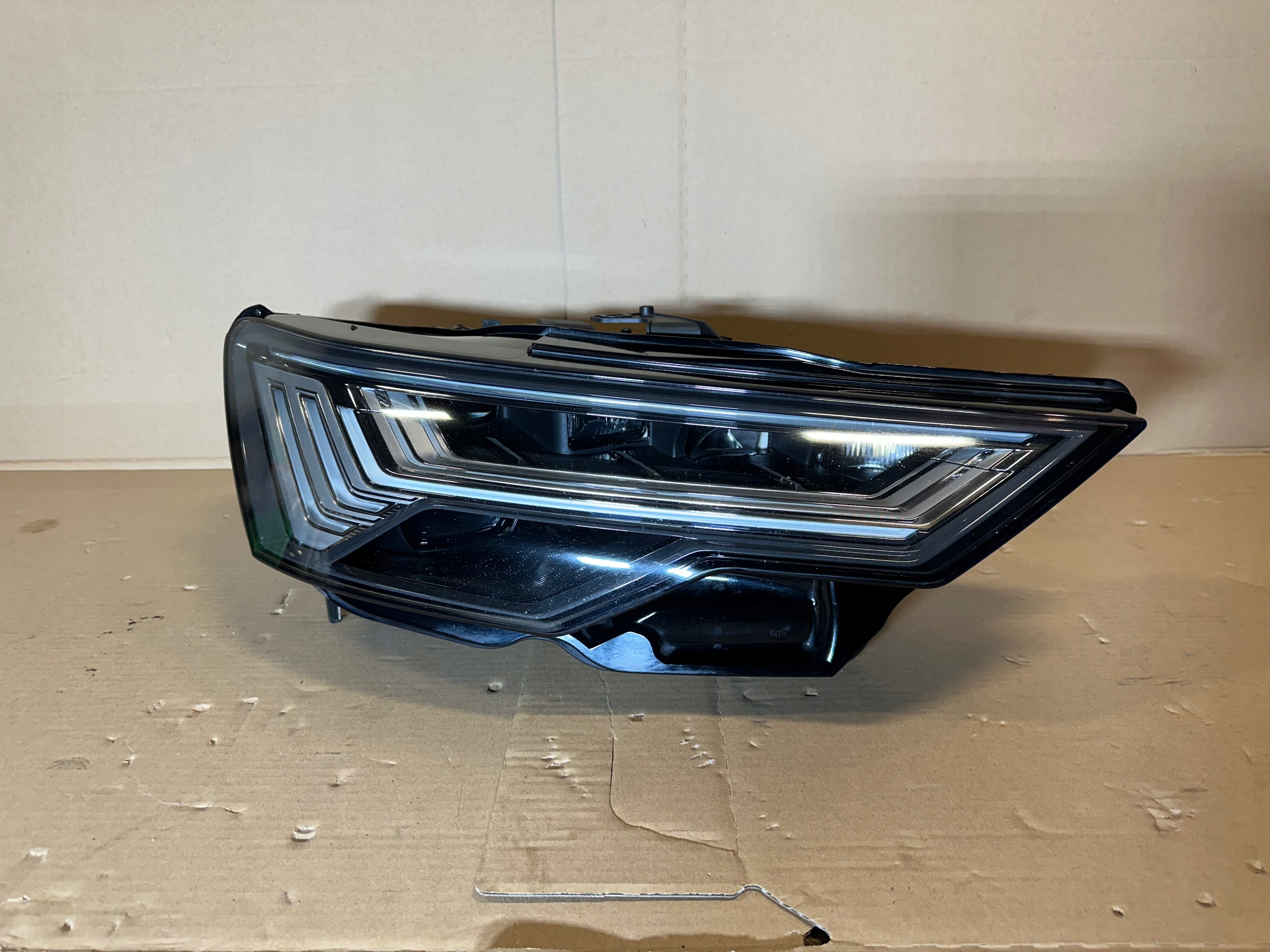 AUDI A6 C8 4K0 FULL LED MATRIX LAMPA PRAWA PRZEDNIA PRZÓD za 3000.00PLN ...