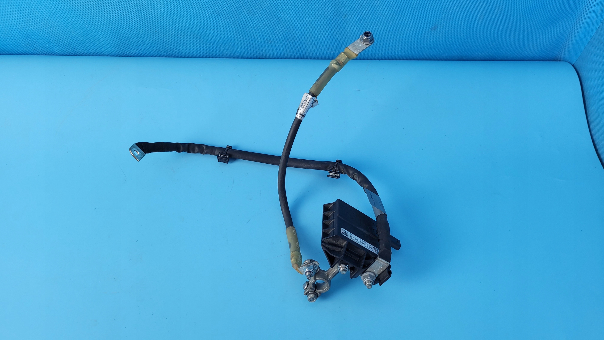 W213 A0009061505 W213 A0009061505 - W213 KLEMA PLUS акумуляторний ...