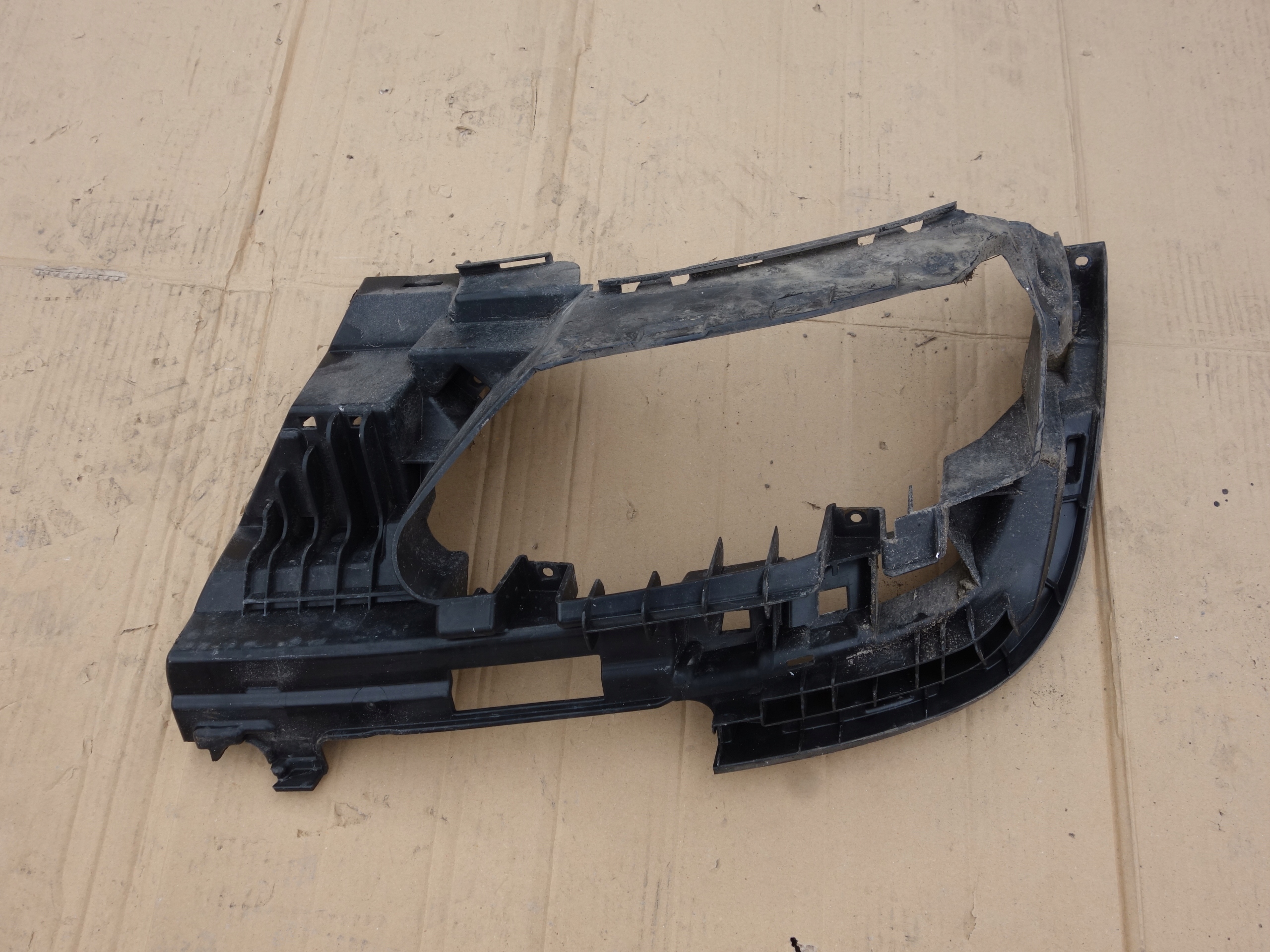 8w0 807 347 F - Niska cena na Allegro