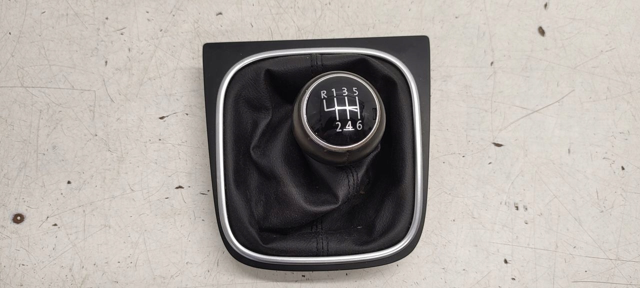 Gałka mieszek VW Golf VI 1,4 TSI 1K0711113CG za 40 zł z Przeworsk ...