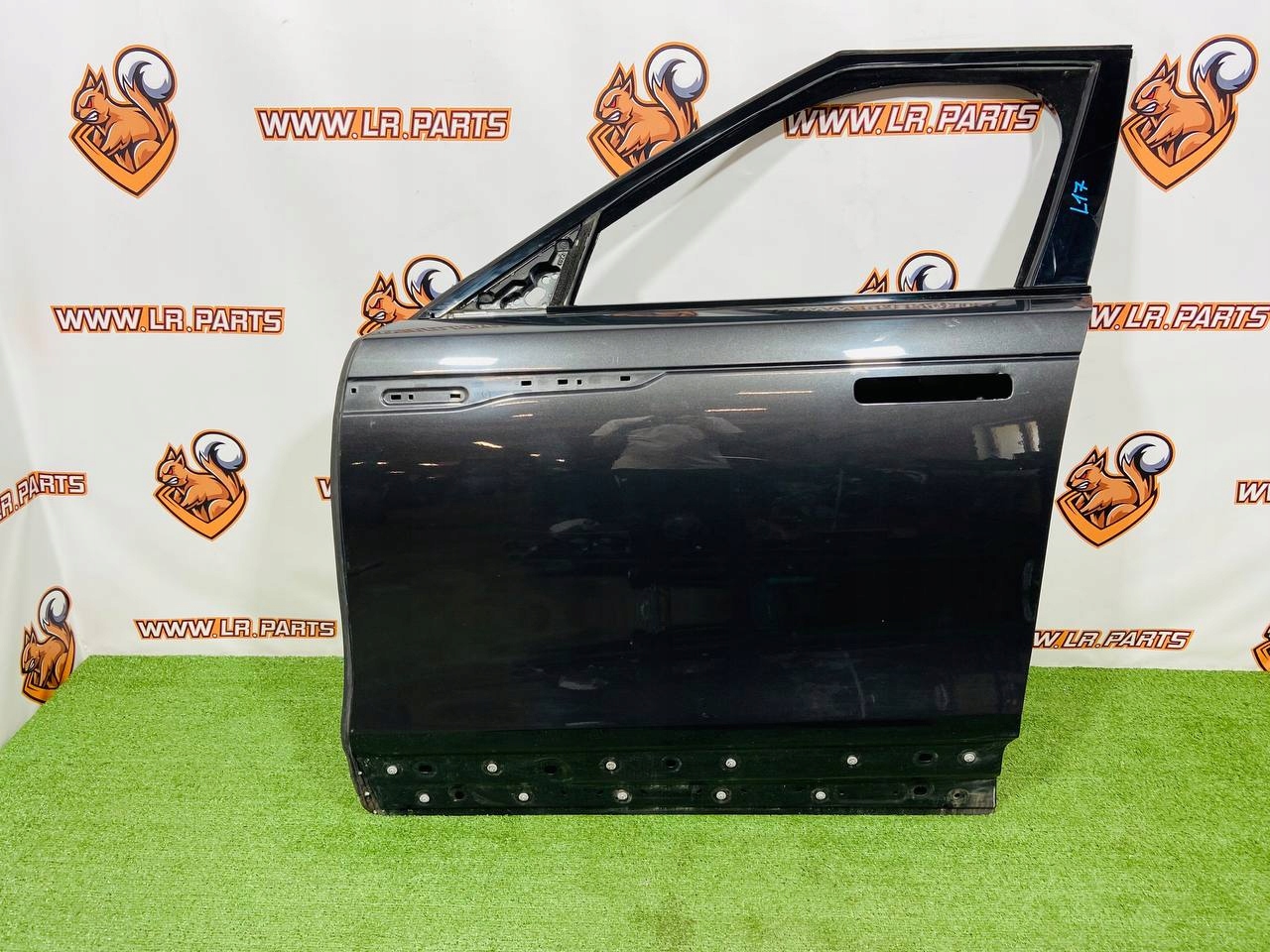DRZWI PRZEDNIE LEWE RANGE ROVER VELAR L560 J8A2-20125-AA za 1399.00PLN ...
