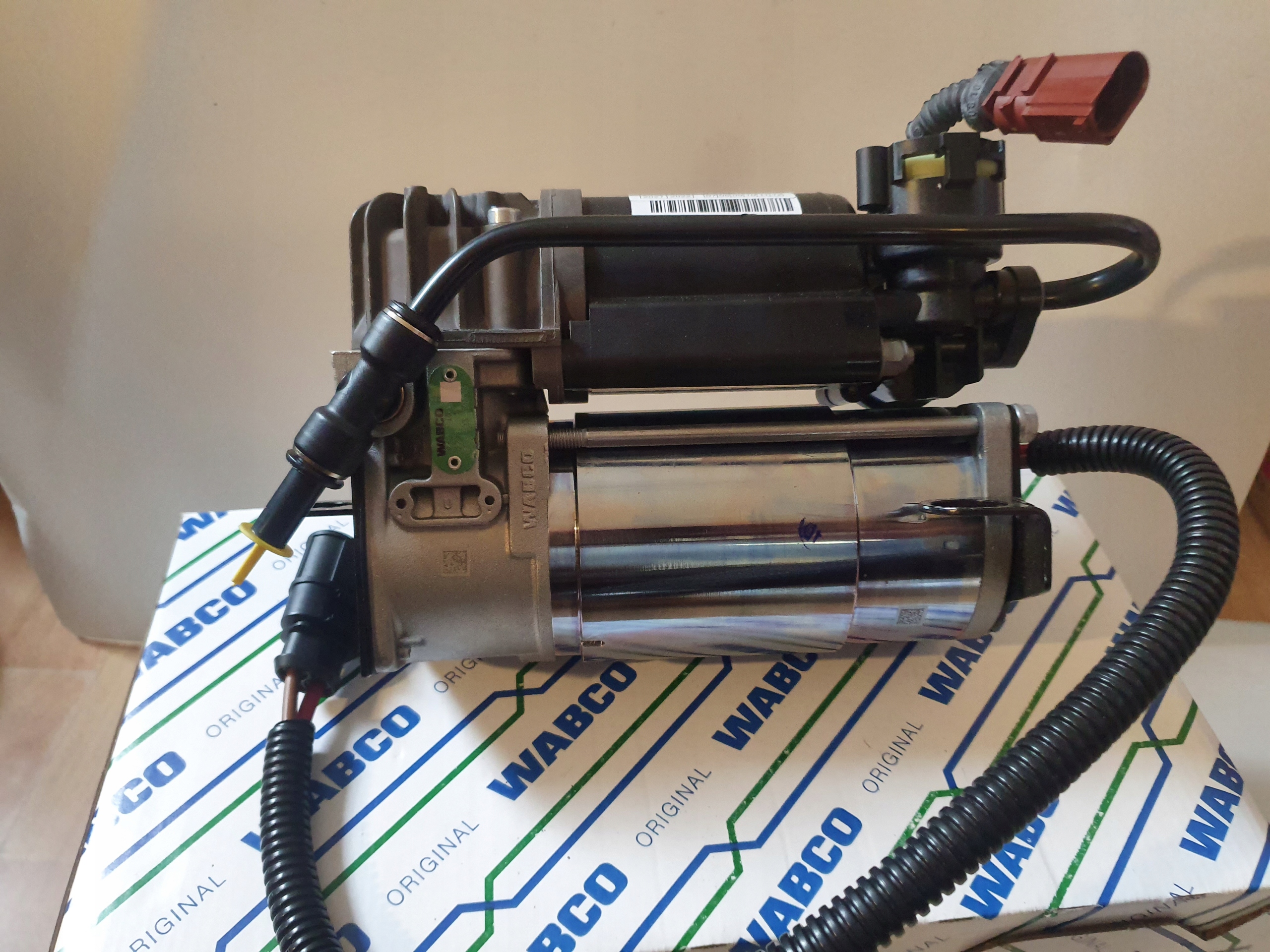 KOMPRESOR ZAWIESZENIA AUDI A8 D3 WABCO 6953118842786 za 1470.00PLN z międzyrzecze górne ...