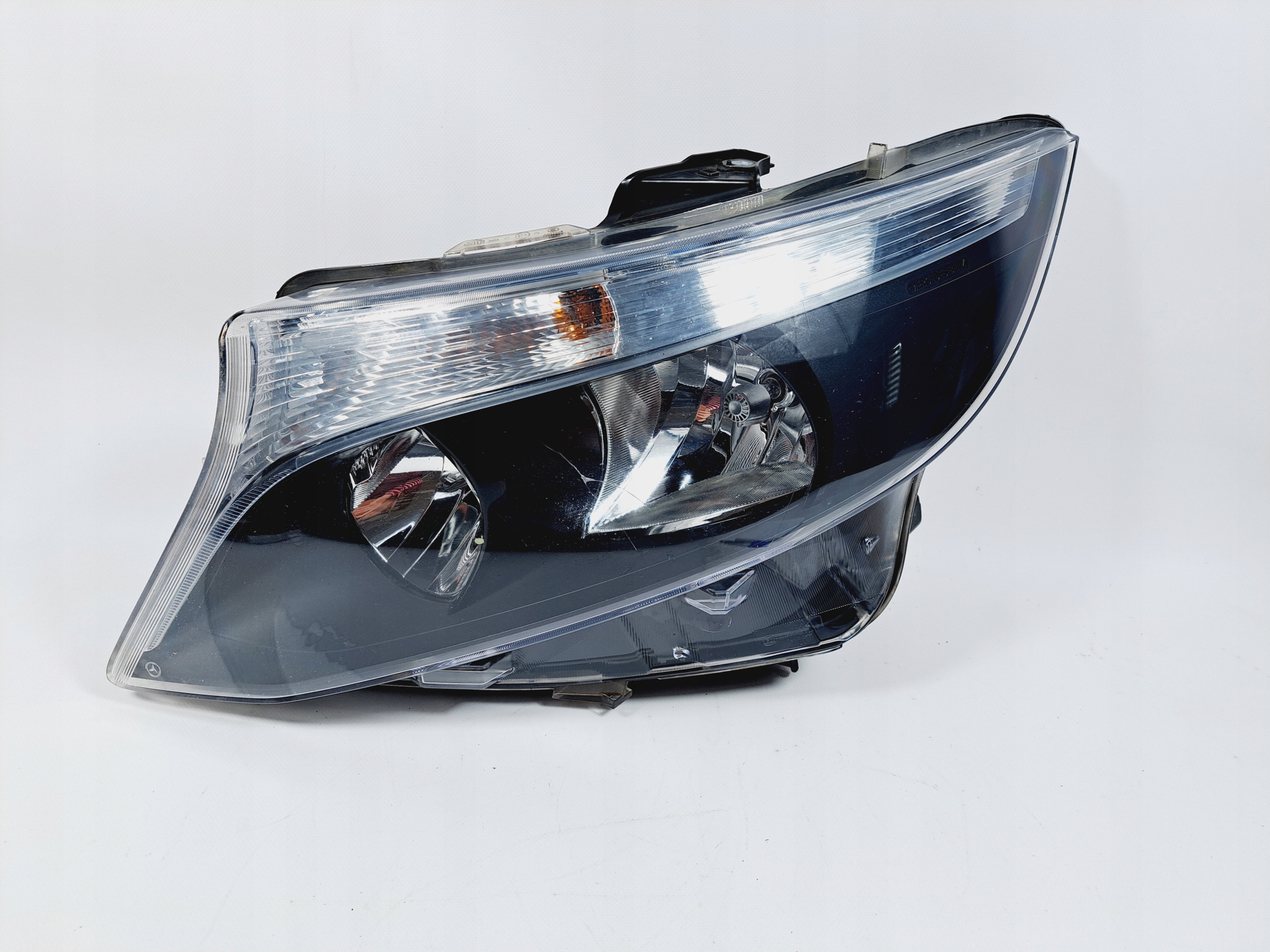 MERCEDES VITO W 447 Lampa Zwykła Lewa A4479067700 4479067700 za 320 zł ...