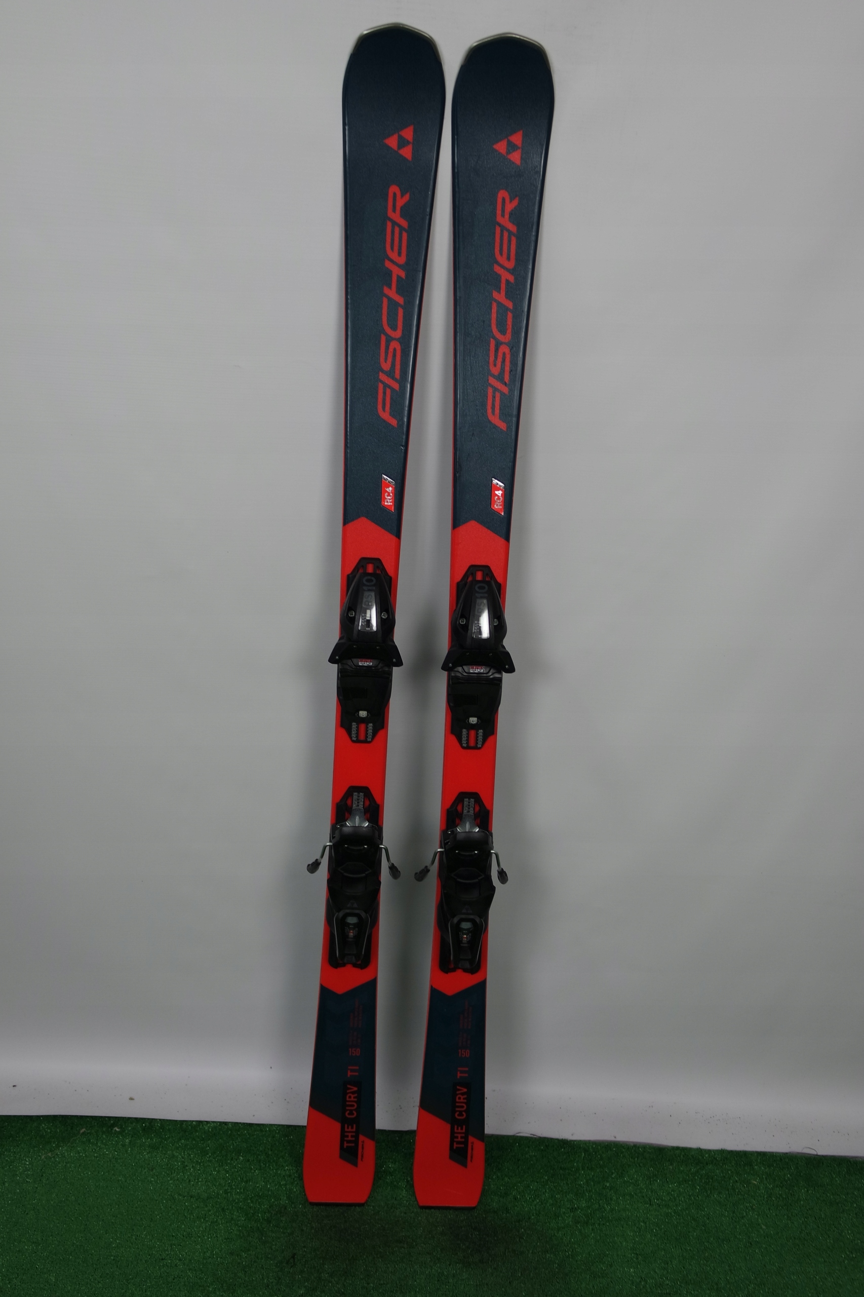 Fischer RC4 The Curv Ti 150 OA99 idealne - Fischer RC4 The Curv Ti 150 ...