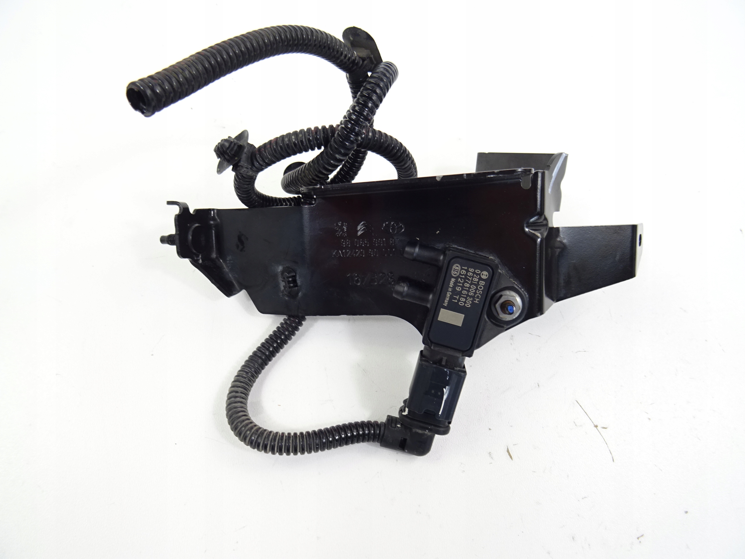 Peugeot OE 0281006300 czujnik ciśnienia spalin - porównaj ceny - Allegro.pl