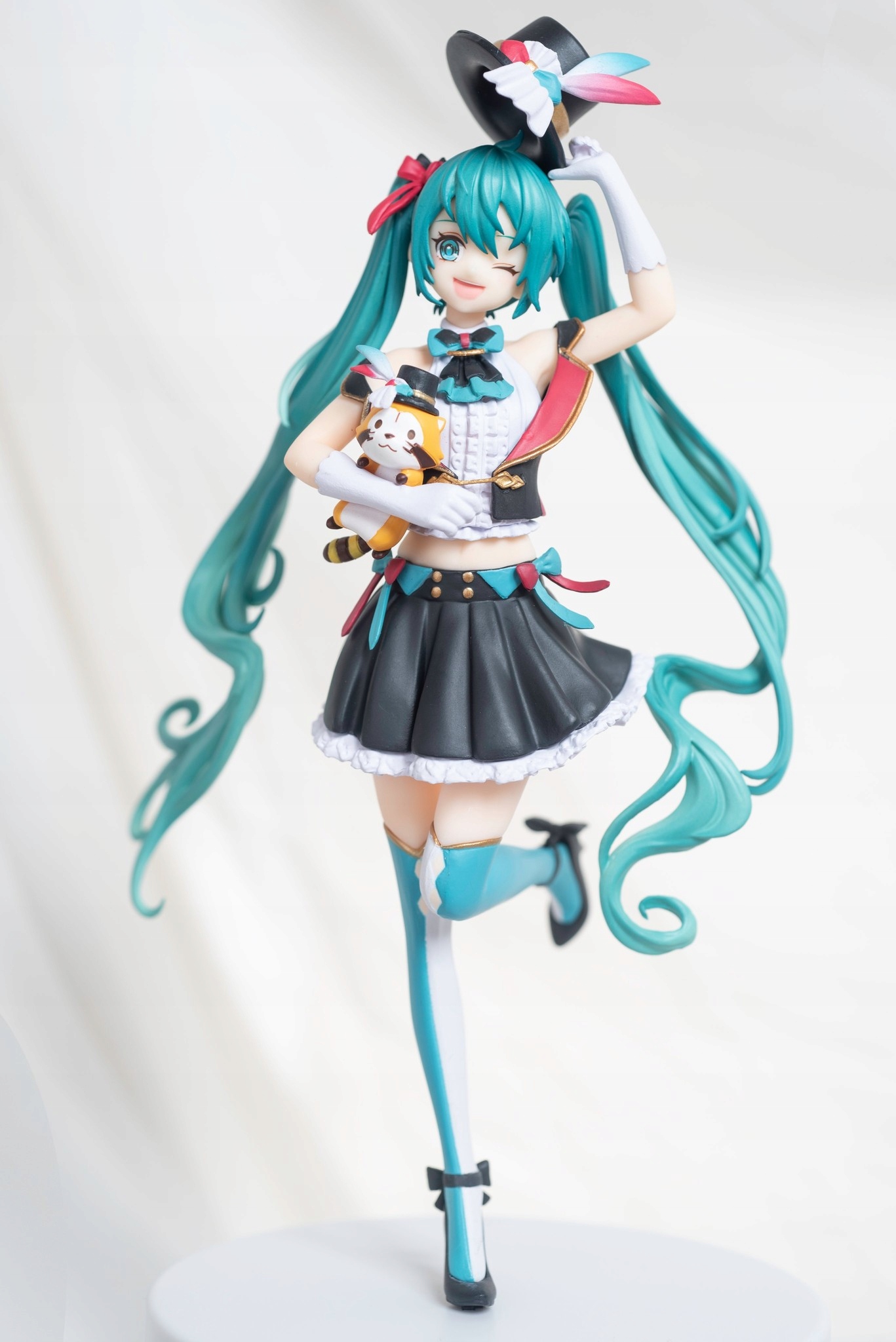 Figúrka Anime Vocaloid Hatsune Miku Rascal FuRyu za 43,18 € - Allegro