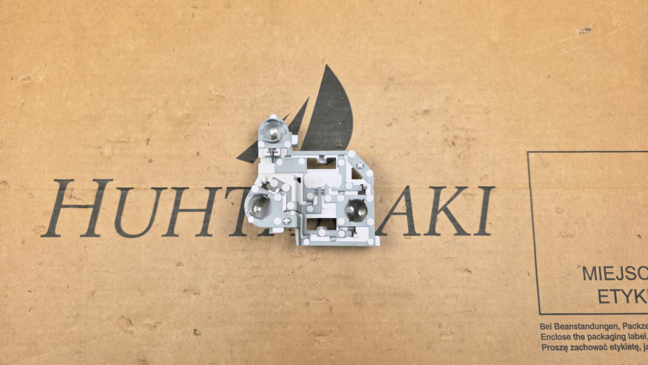 MONDEO MK4 HATCHBACK SEDAN 07-10 WKŁAD KOSZ LAMPY KLAPY BAGAŻNIKA LEWY TYŁ za 169.00PLN z ...