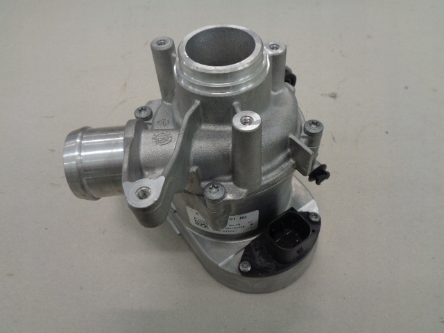 Mercedes POMPA WODY 264 a2642000100 za 800.00PLN z Międzychód - Allegro ...