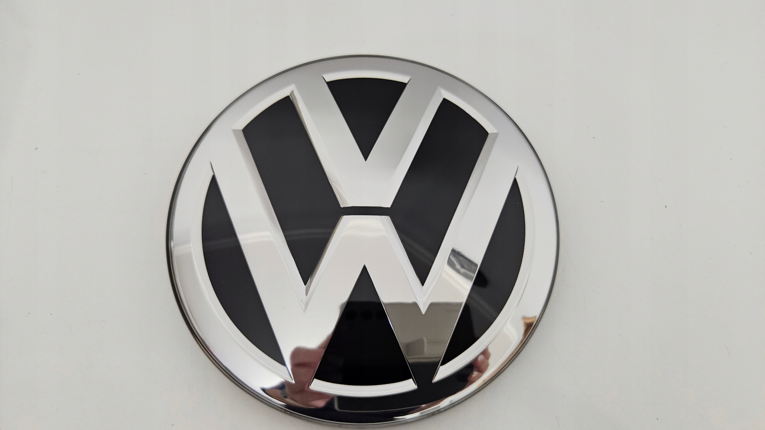 VW CADDY TIGUAN 2015-2020 POD RADAR EMBLEMAT ZNACZEK PRZÓD 5NA853601 ...