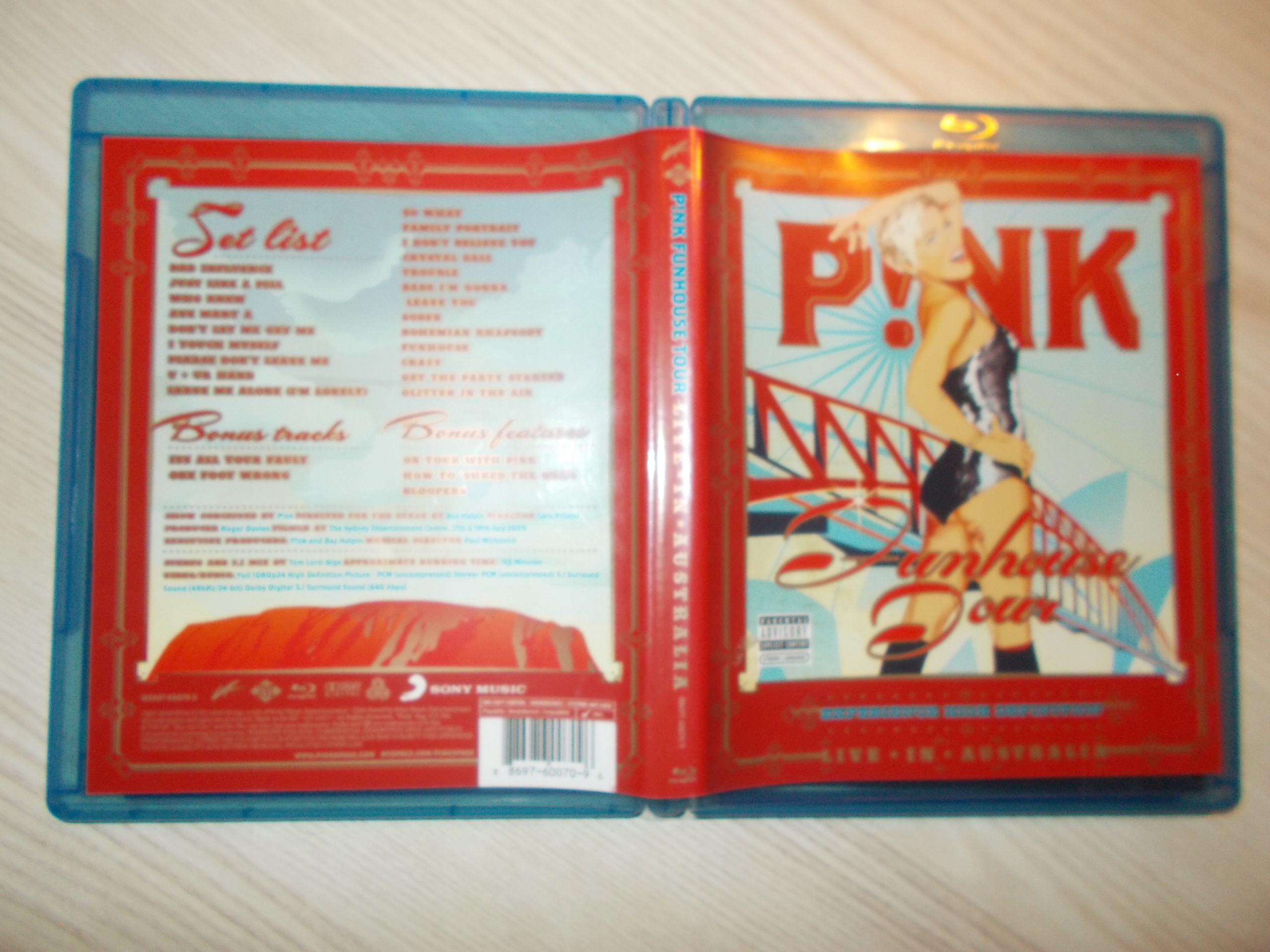 Pink Funhouse Tour Live In Australia Blu-ray 12585286968 - Sklepy ...